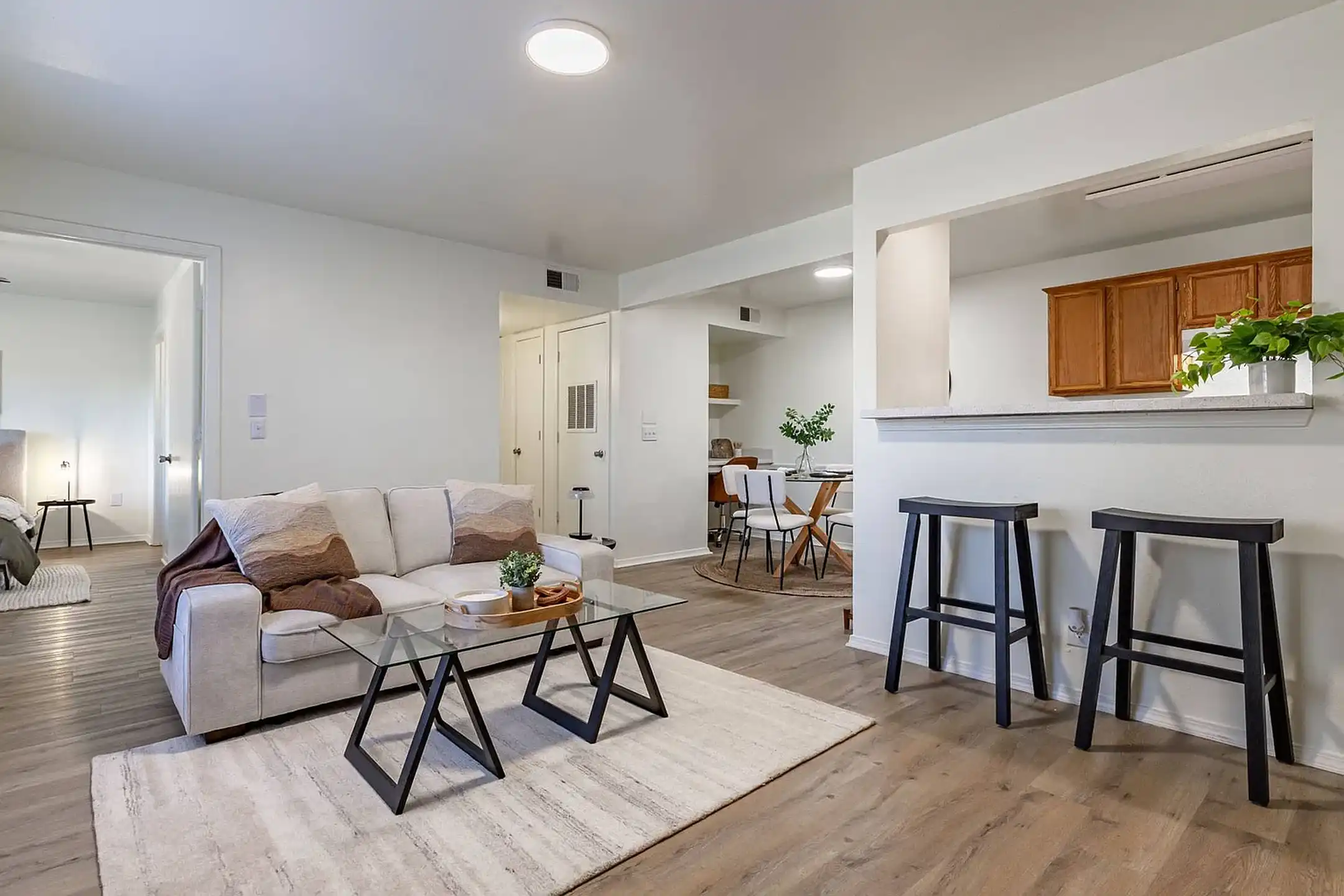 Revive Benton Apartments - Benton, AR 72015 | ApartmentGuide.com