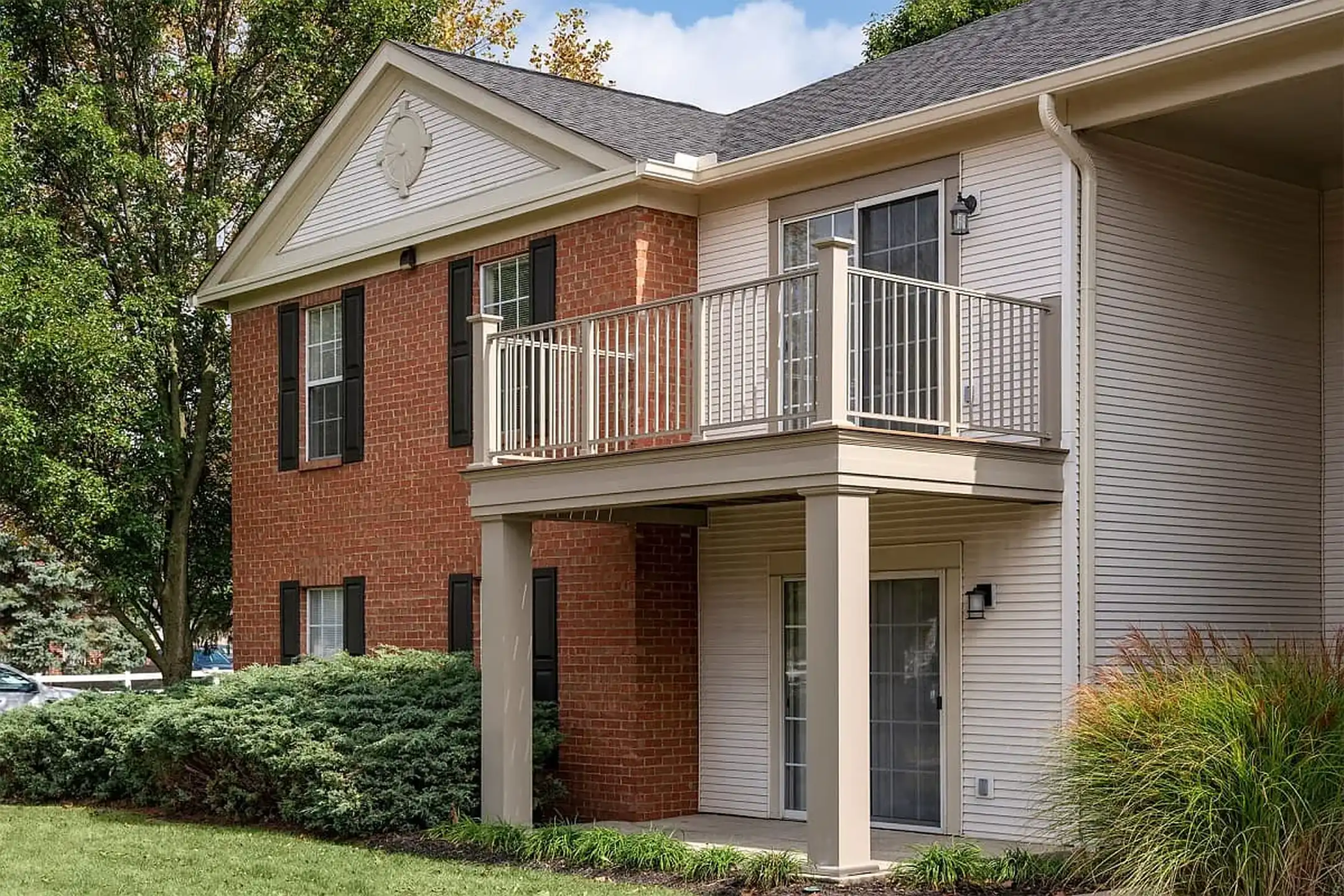 Alexander Court - Reynoldsburg, OH 43068 | ApartmentGuide.com
