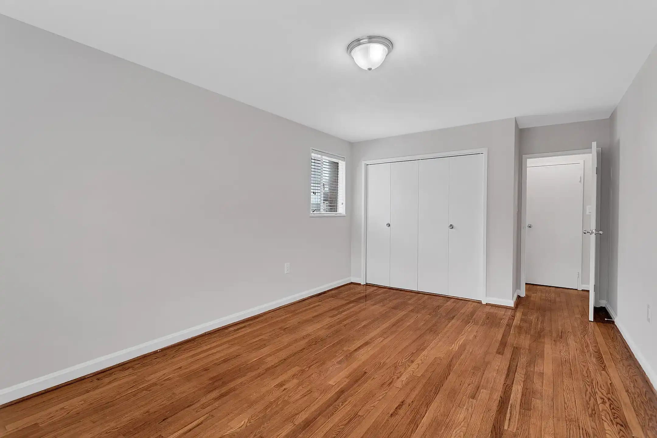 HOC @ Battery Lane - Bethesda, MD 20814 | ApartmentGuide.com