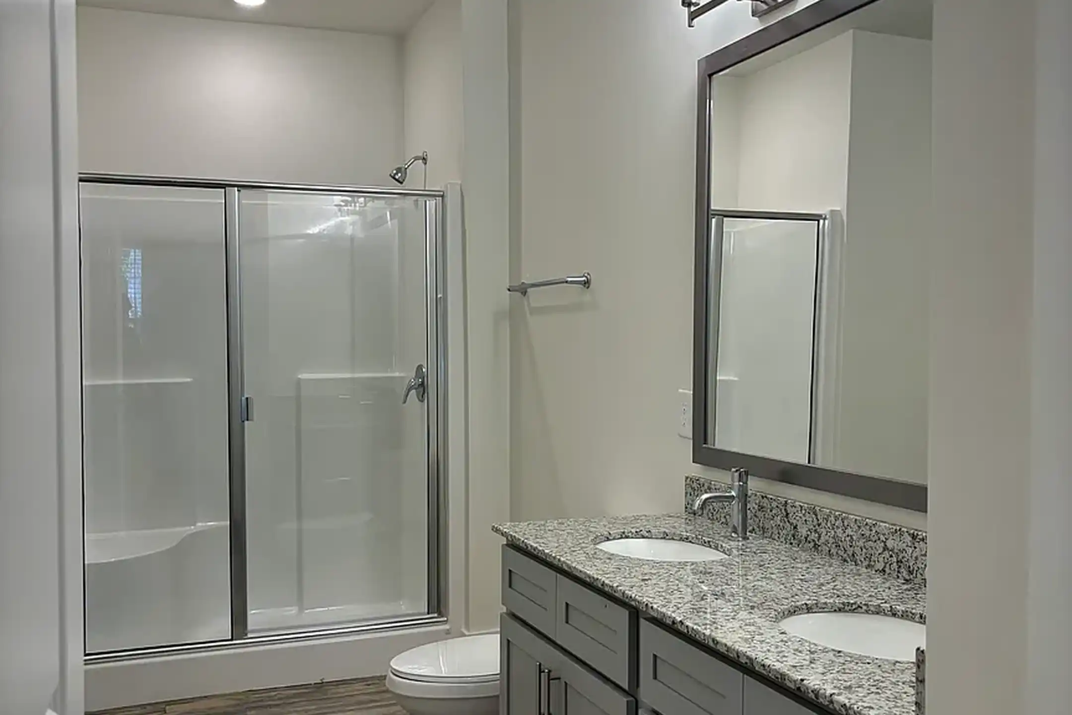 Fox Crossing Apartments at Durham - Durham, NC 27703 | ApartmentGuide.com