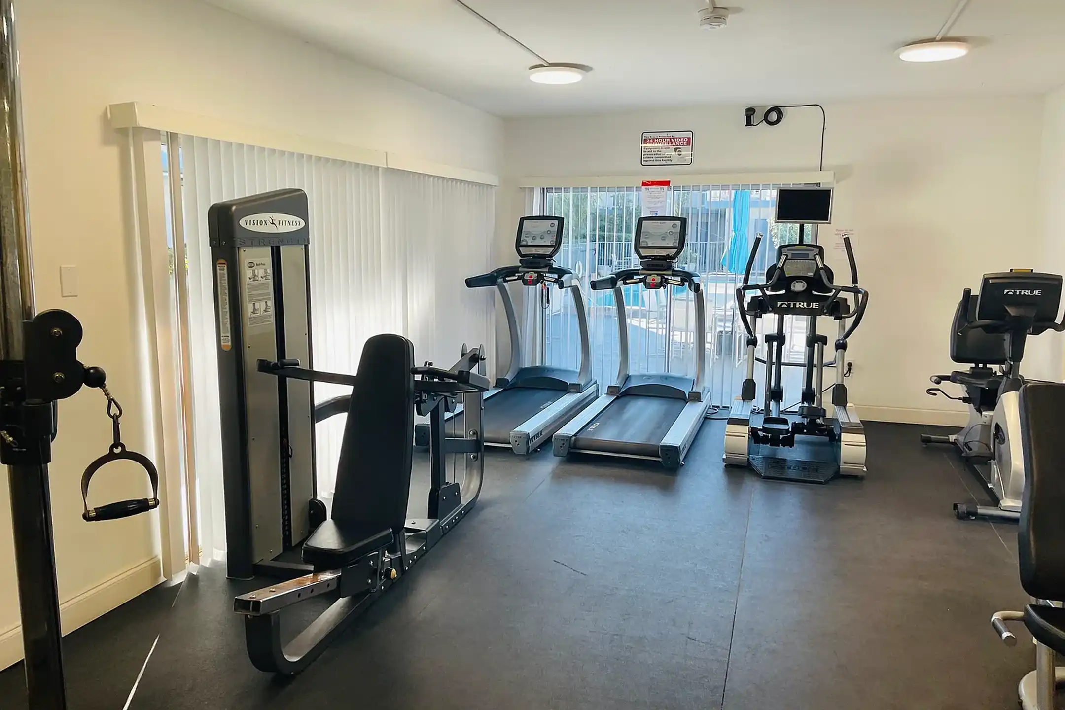 Apex Residence - Fort Lauderdale, FL 33304 | ApartmentGuide.com