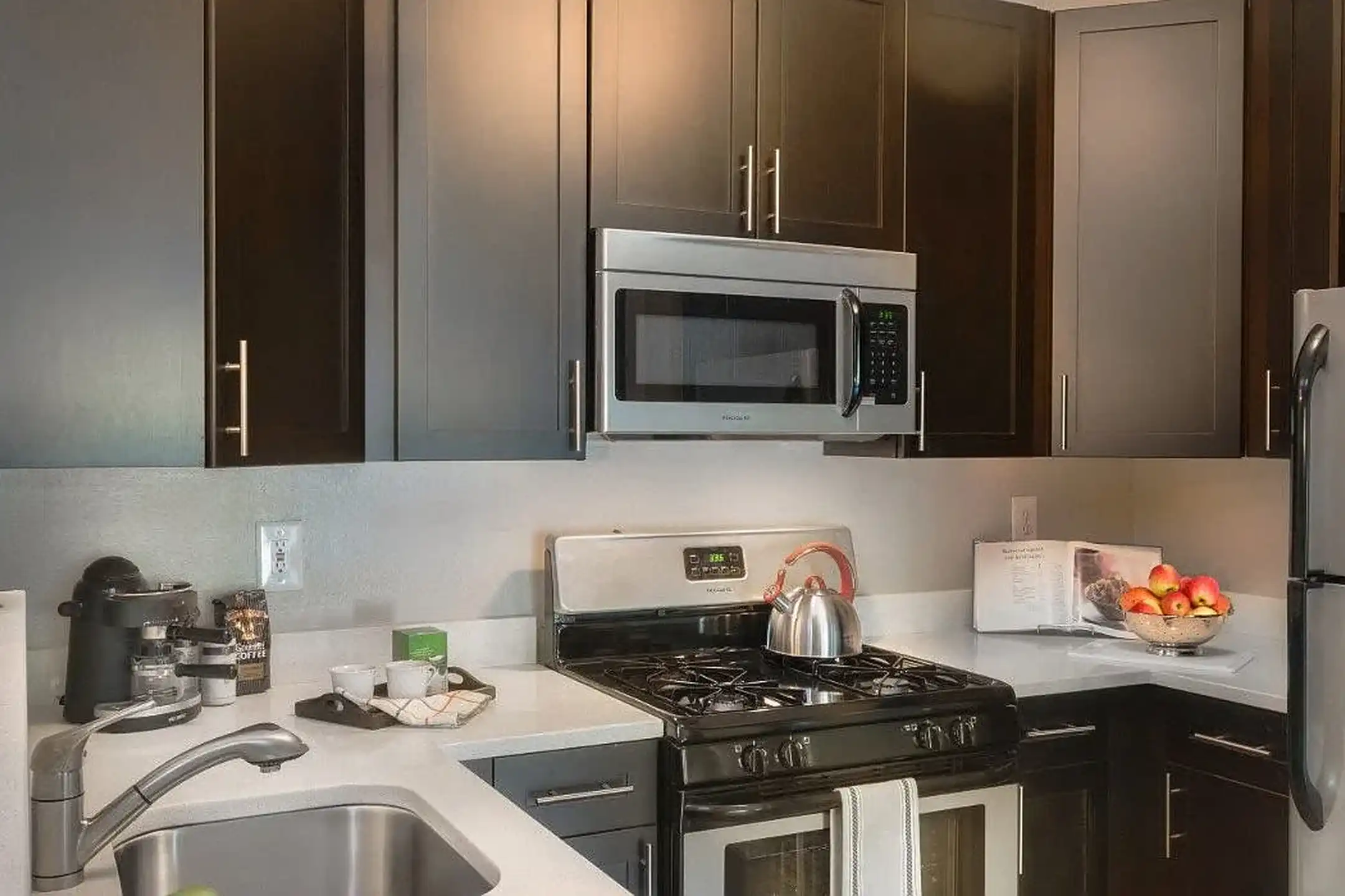 The Morgan Apartment Homes - North Bethesda, MD 20852 | ApartmentGuide.com