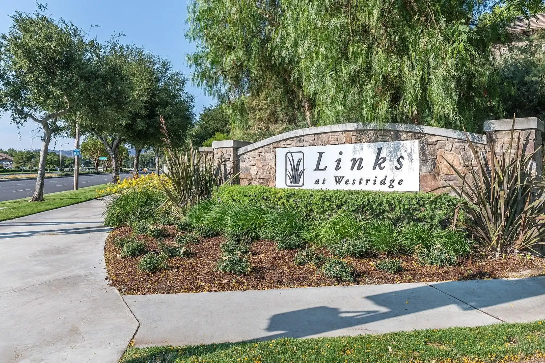 Links at Westridge - Valencia, CA 91381 | ApartmentGuide.com