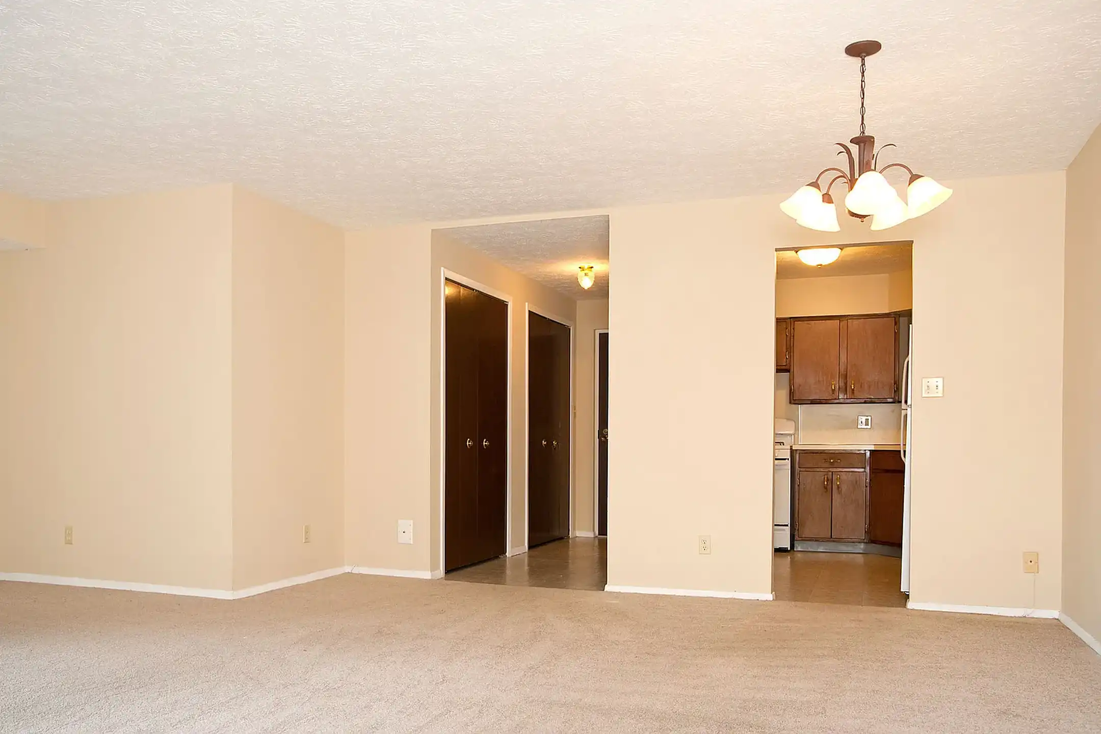 Rockside Park Towers - Bedford Heights, OH 44146 | ApartmentGuide.com