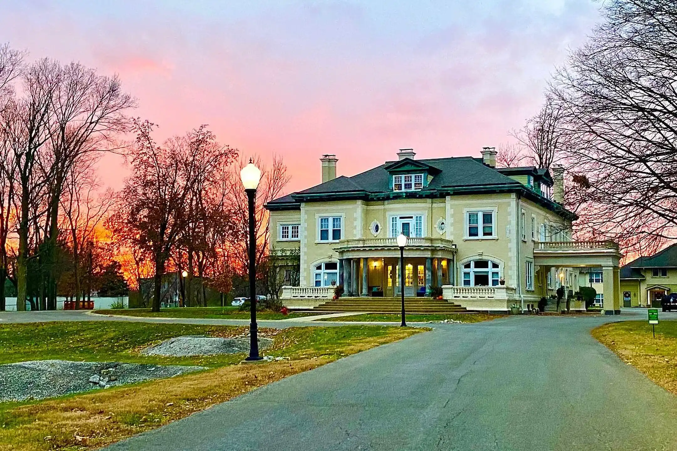 Two Bedroom Two Bath Apartment Home - Indianapolis, IN 46222 ...