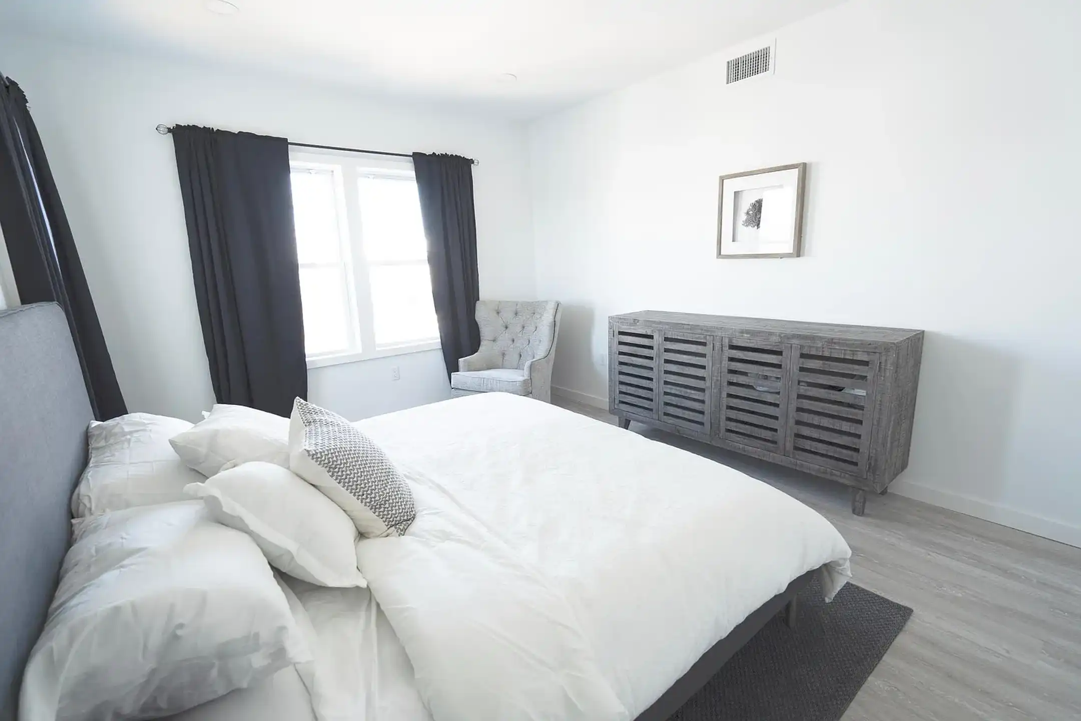 The Channel Club - Island Park, NY 11558 | ApartmentGuide.com