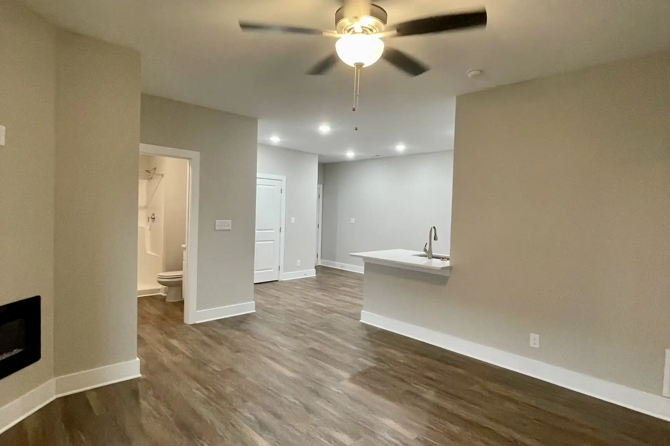 253 English Commons Dr unit 203 - Lynchburg, VA 24501 | ApartmentGuide.com