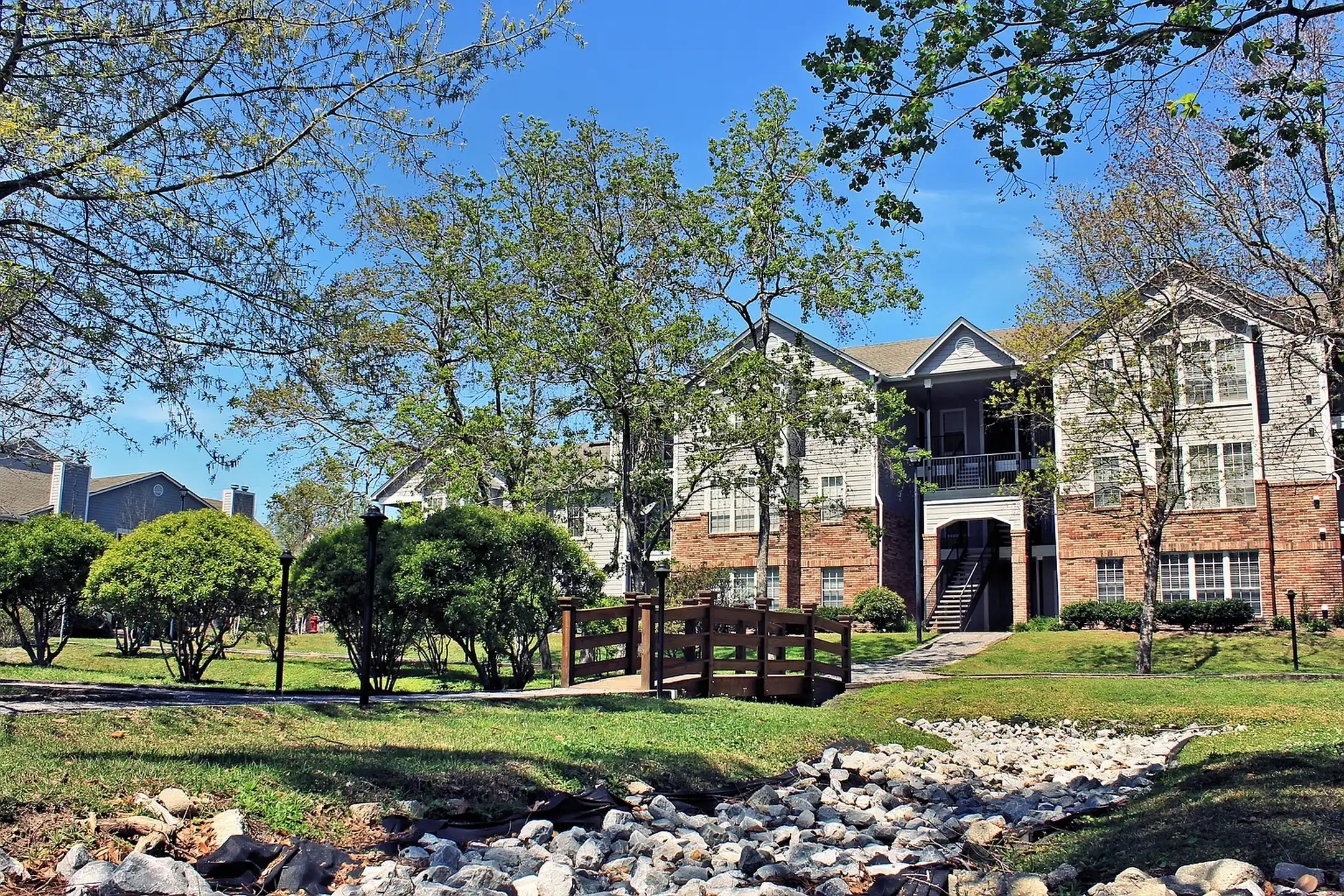 Arbor Village - Gulfport, MS 39507 | ApartmentGuide.com