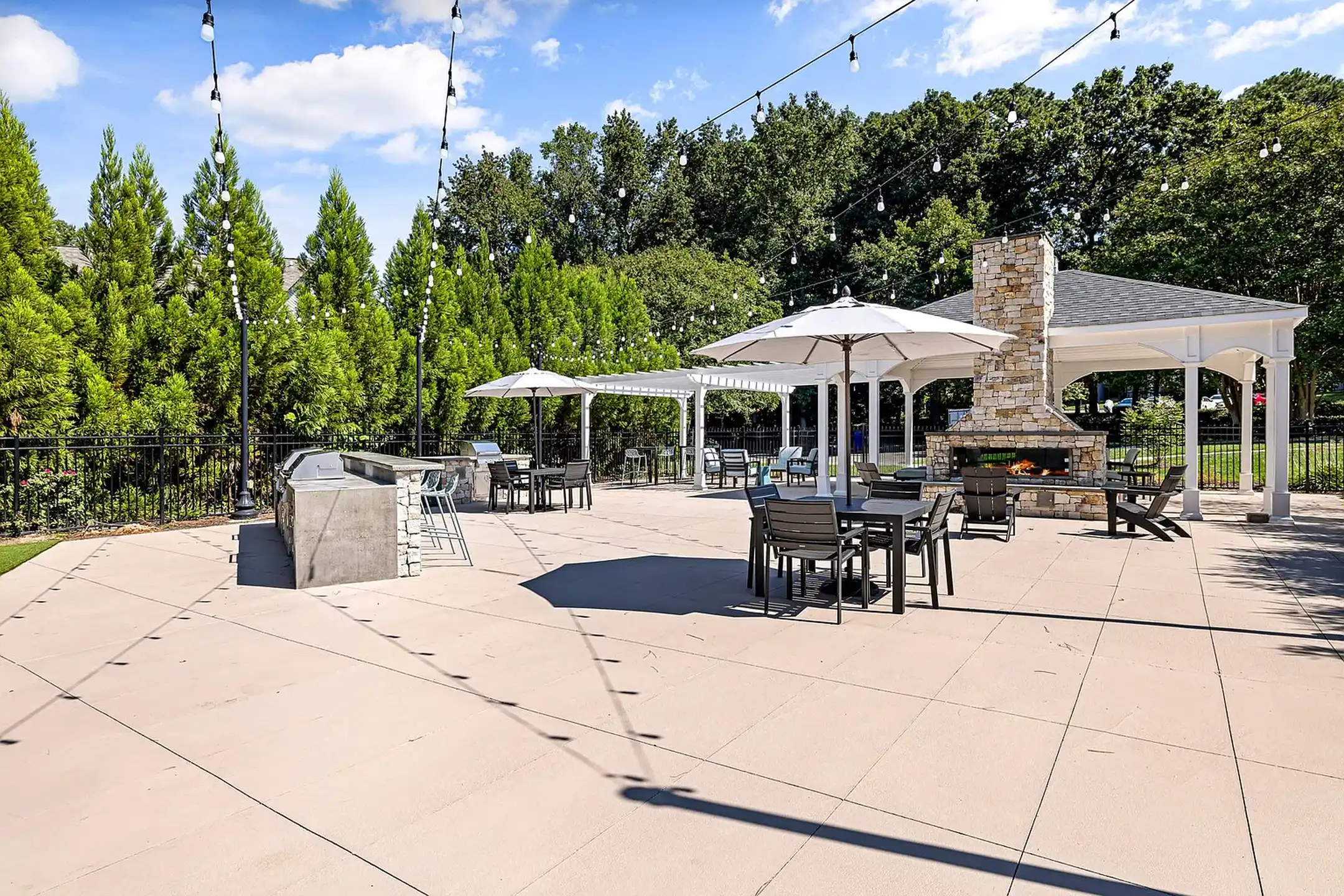 View at Lake Lynn - Raleigh, NC 27613 | ApartmentGuide.com