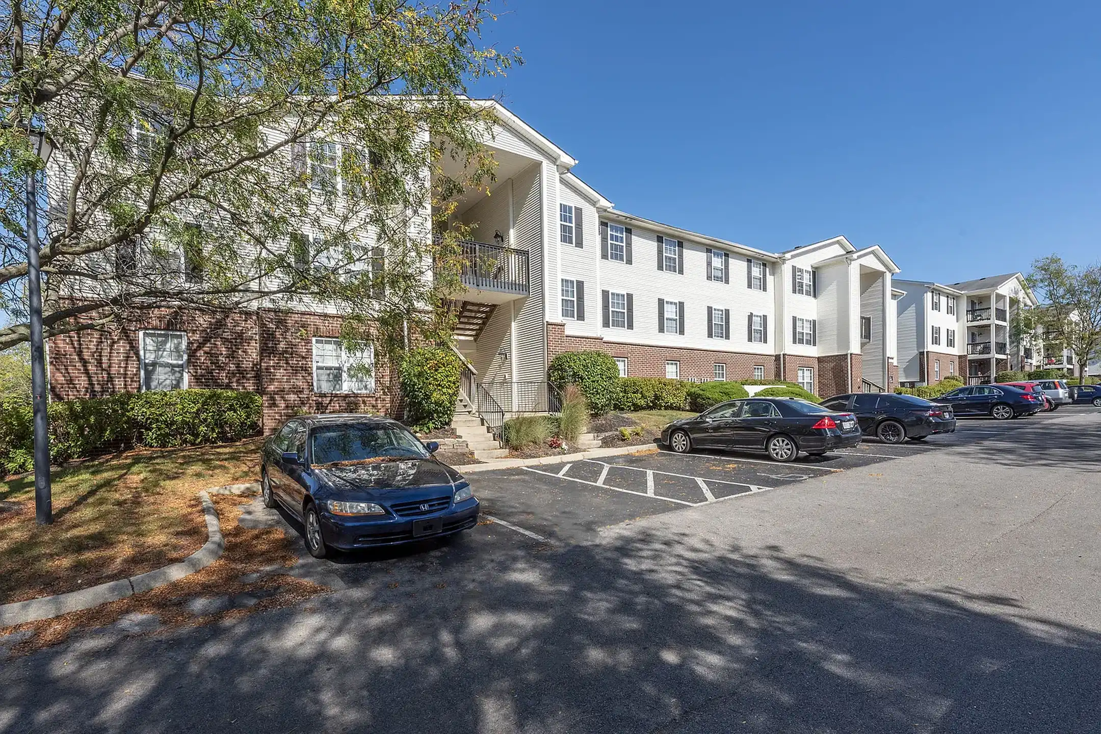 Sawmill Park - Dublin, OH 43017 | ApartmentGuide.com