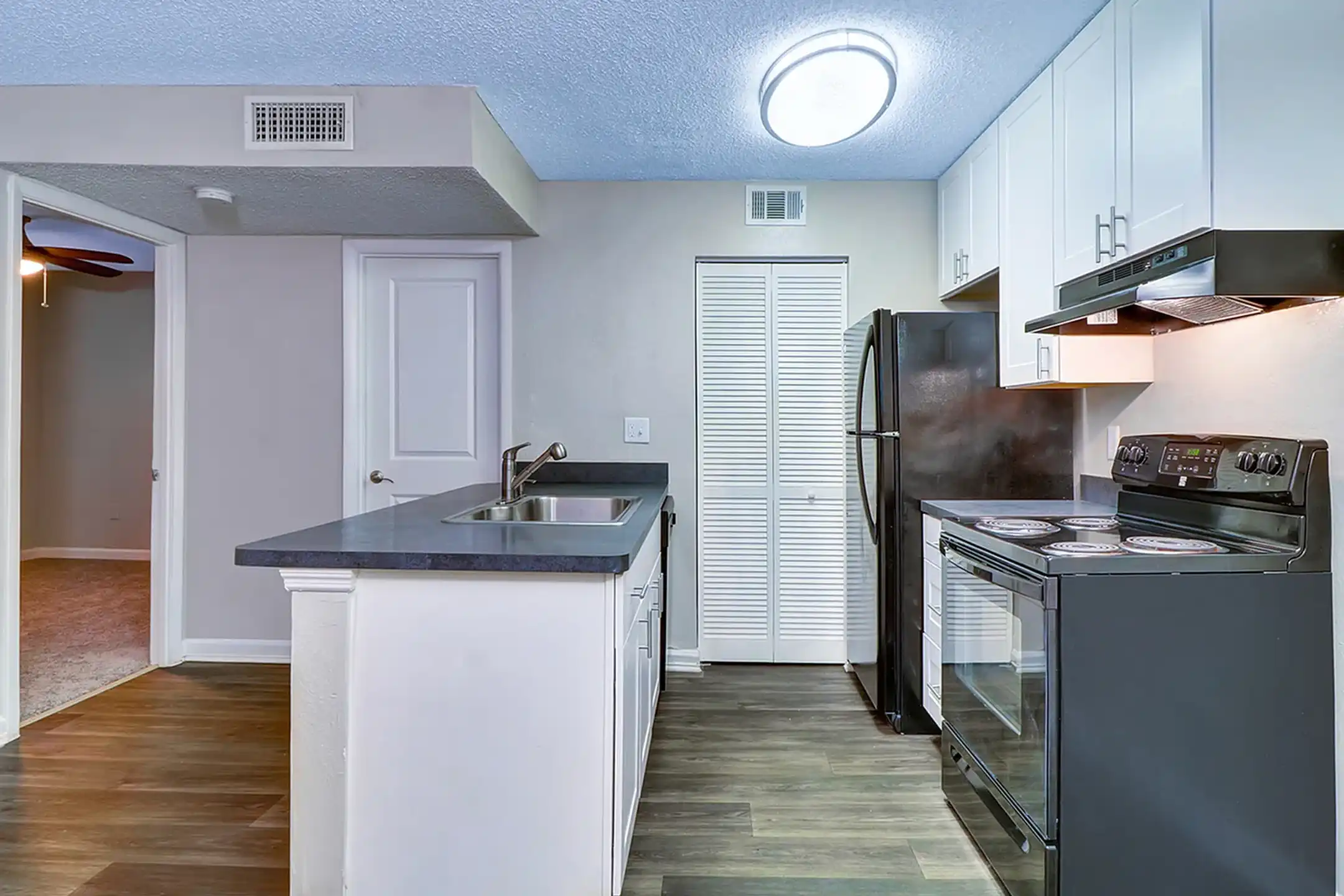 The Ava Apartments - Tampa, FL 33614 | ApartmentGuide.com