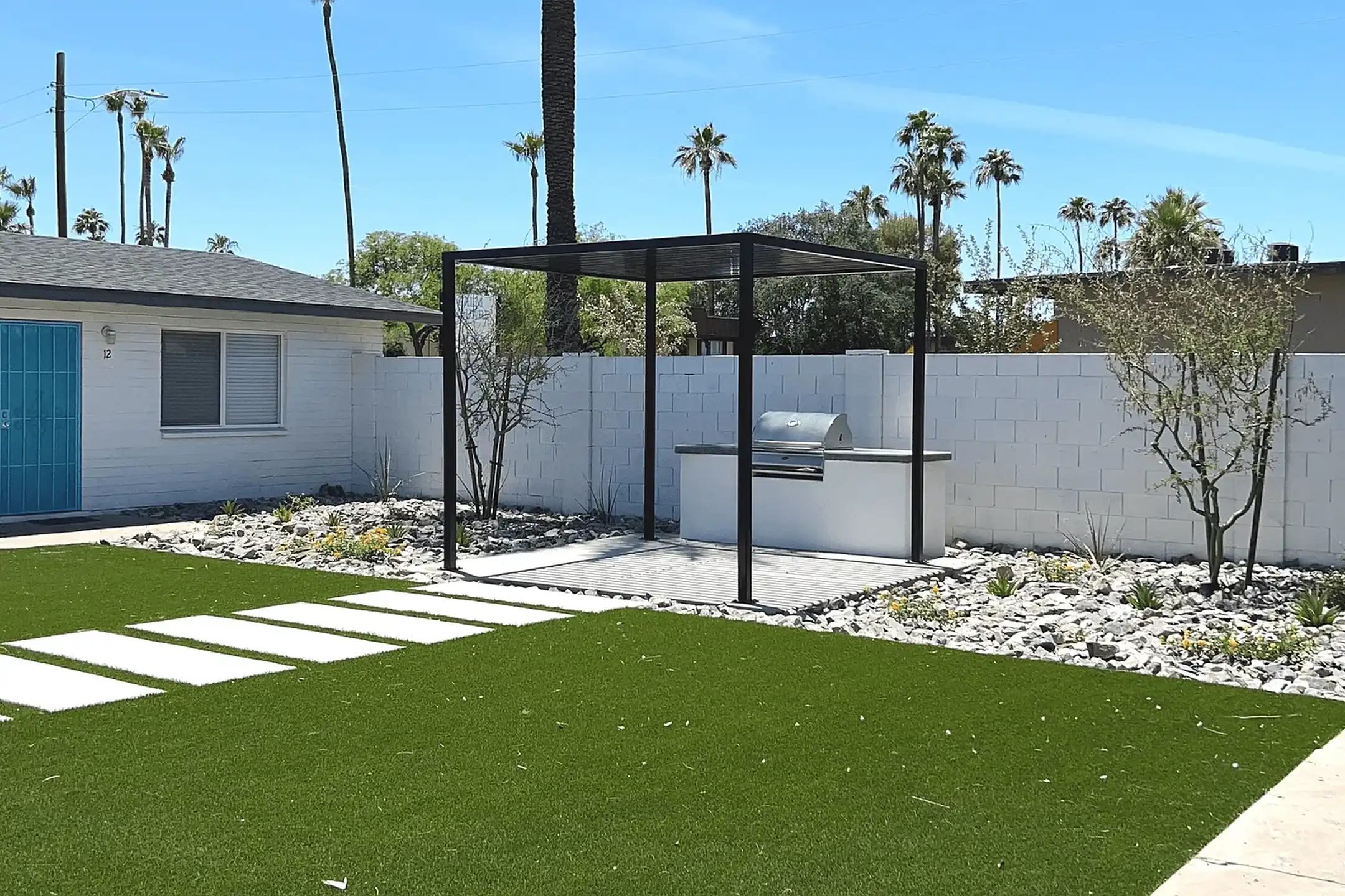 Palm Square - Phoenix, AZ 85015 | ApartmentGuide.com