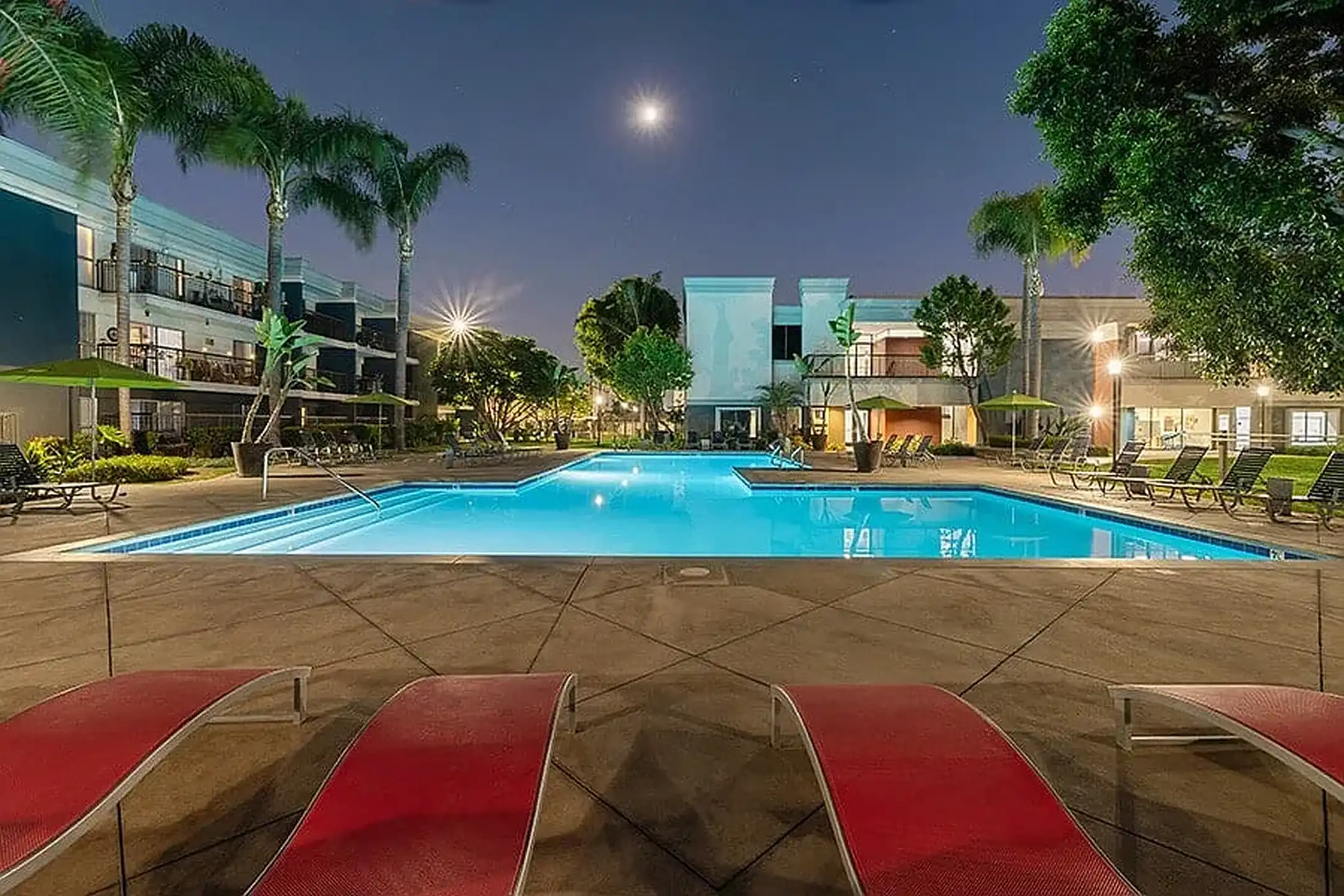 Madison Park - Anaheim, CA 92804 | ApartmentGuide.com