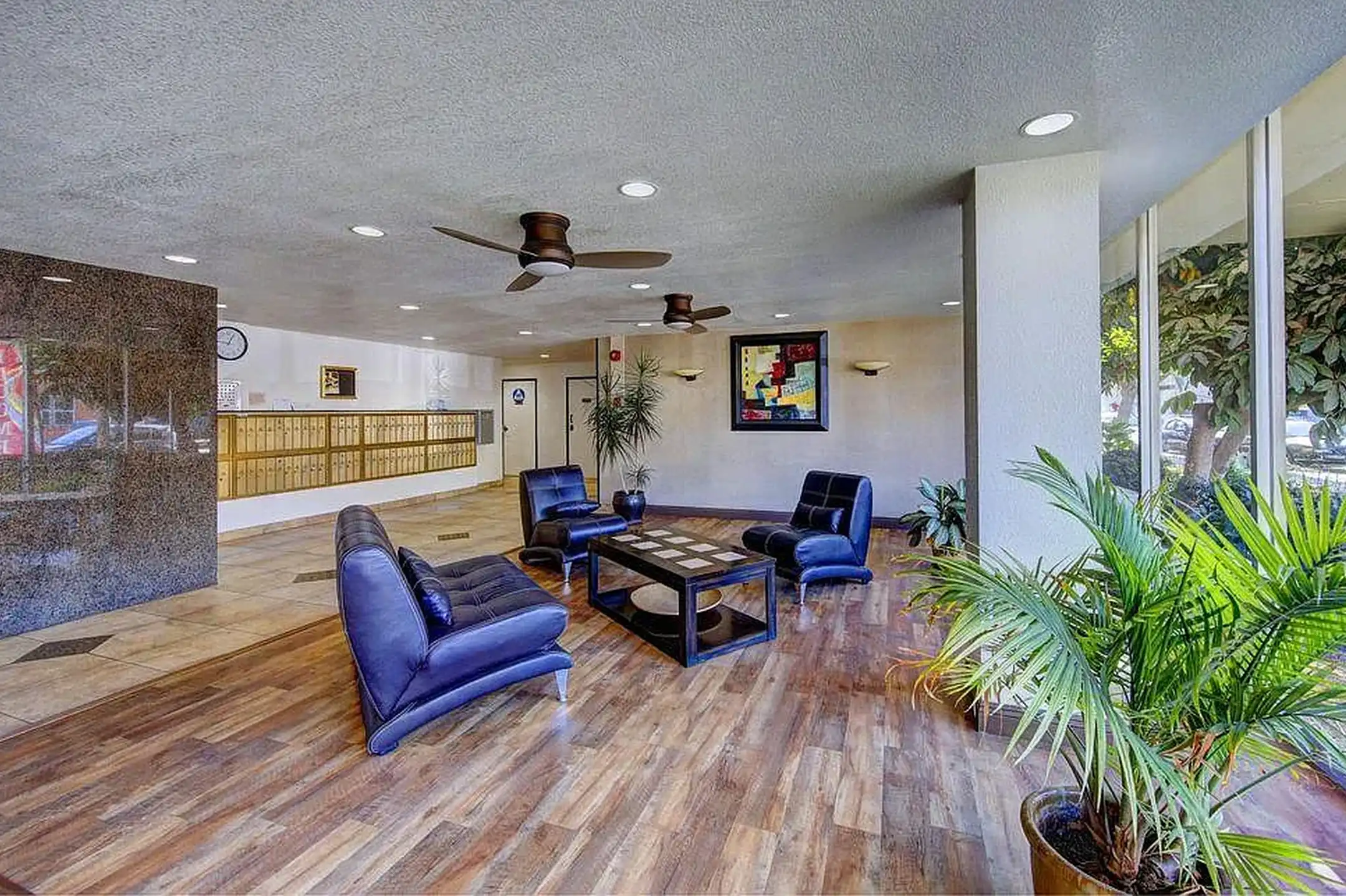 Linden Lofts Apartments of Long Beach - Long Beach, CA 90802 ...