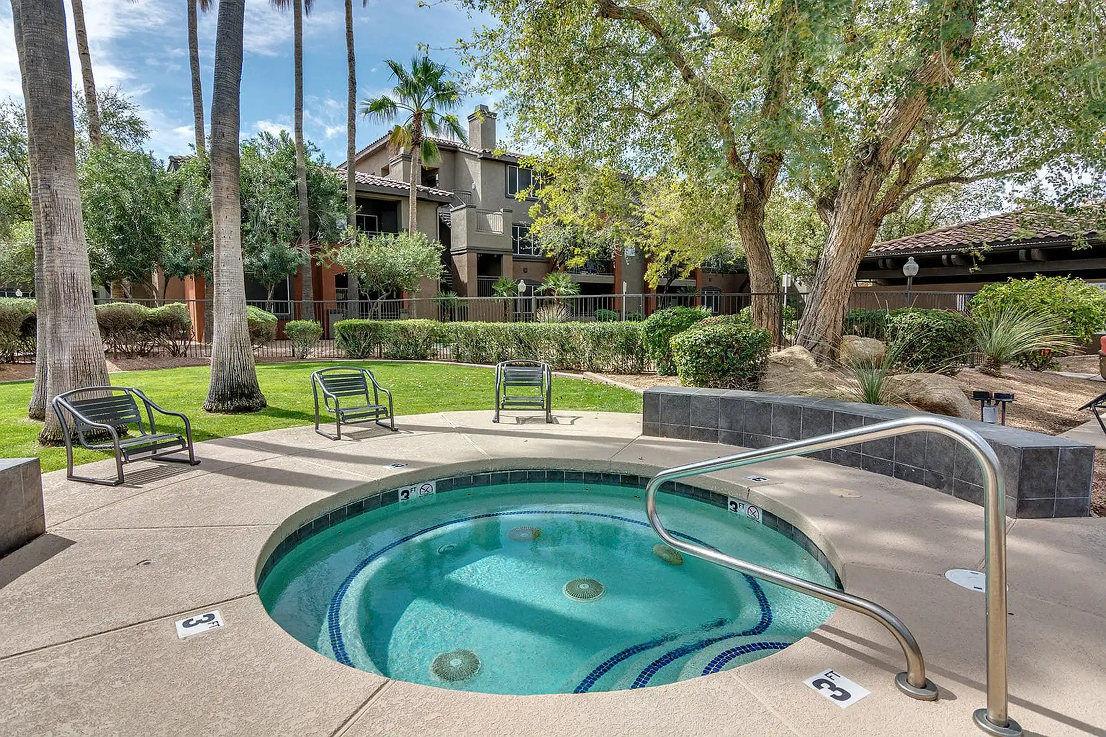 IMT Riverview - Mesa, AZ 85201 | ApartmentGuide.com