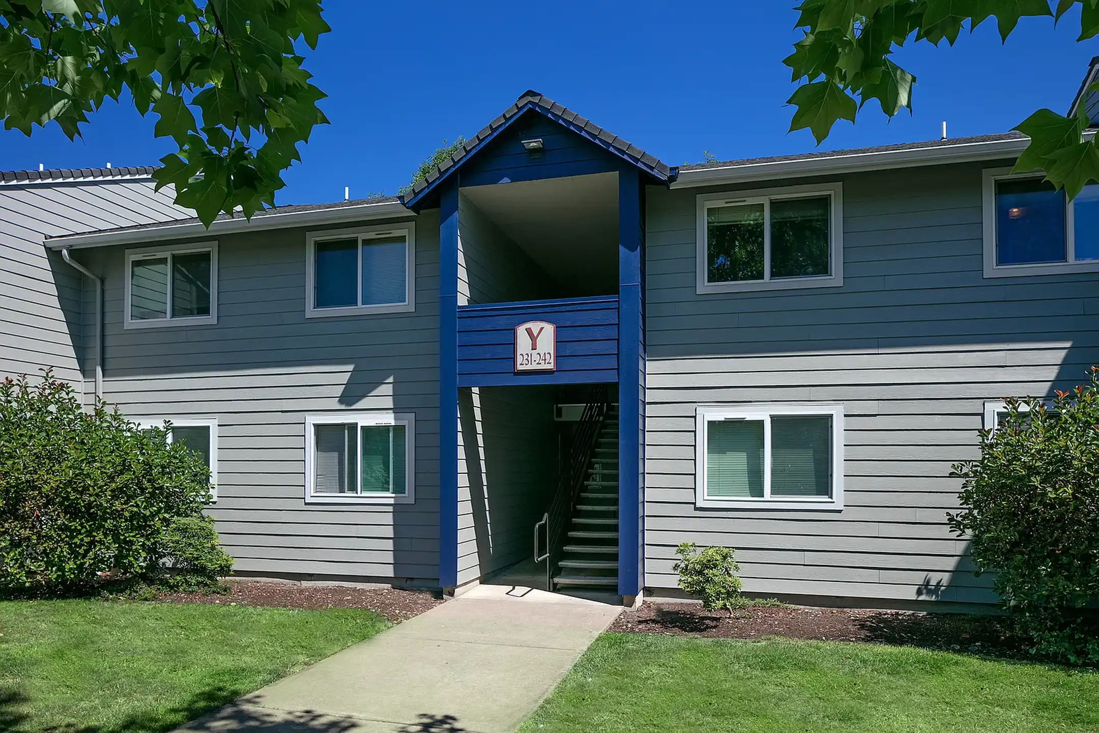 Parkside Apartments - Eugene, OR 97402 | ApartmentGuide.com