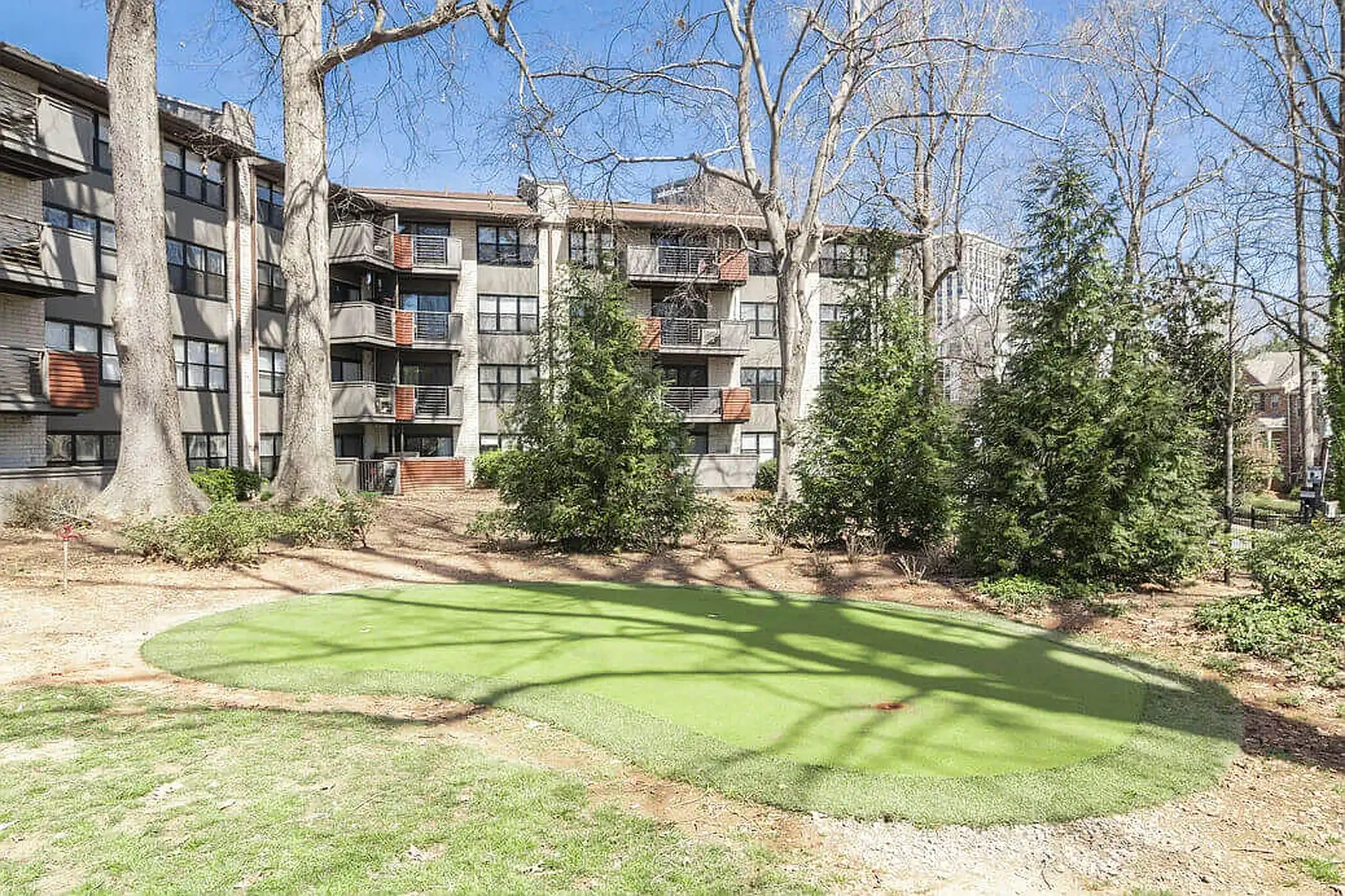 The Strand at Lenox - Atlanta, GA 30324 | ApartmentGuide.com