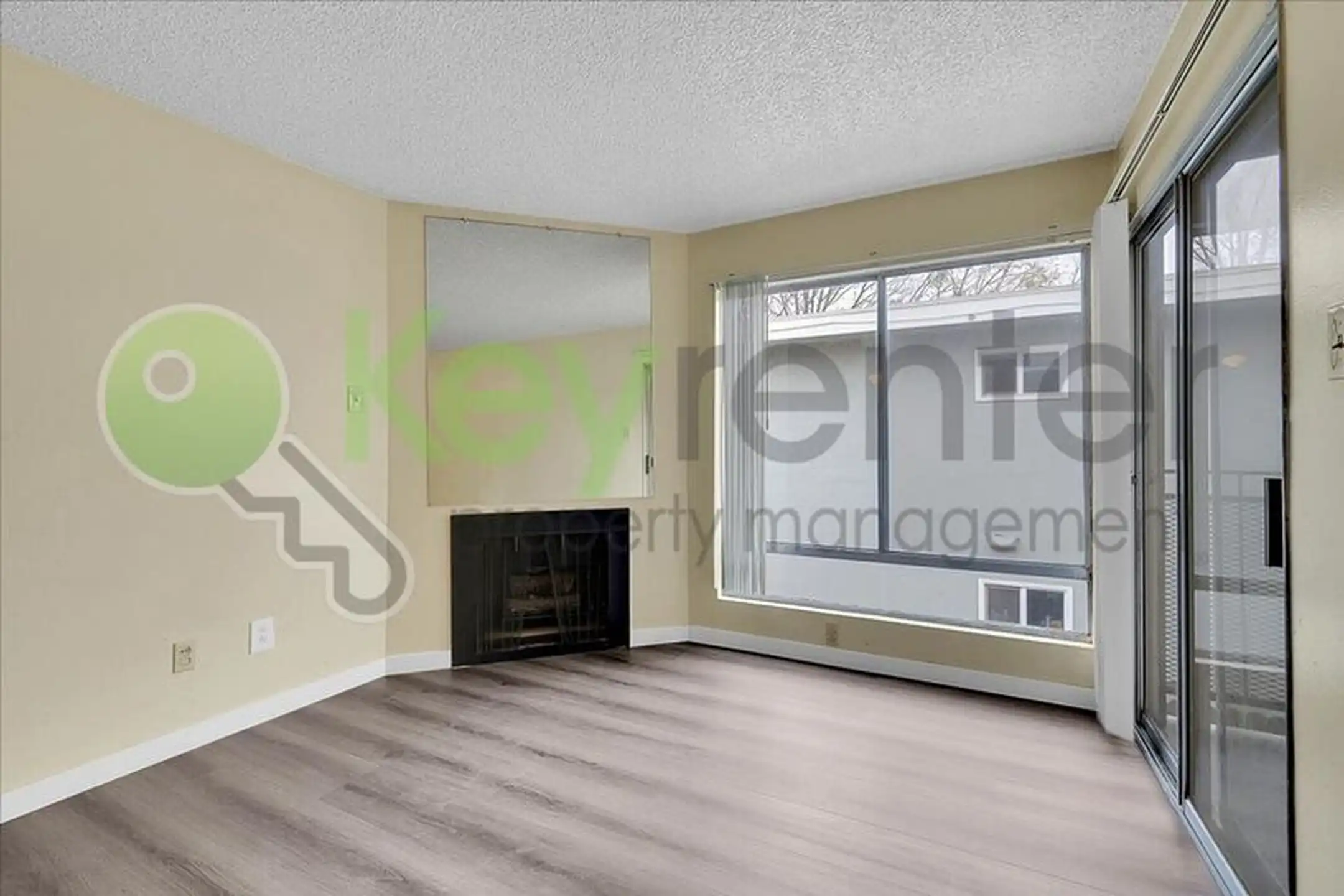 2515 H St unit # 6 - Sacramento, CA 95816 | ApartmentGuide.com