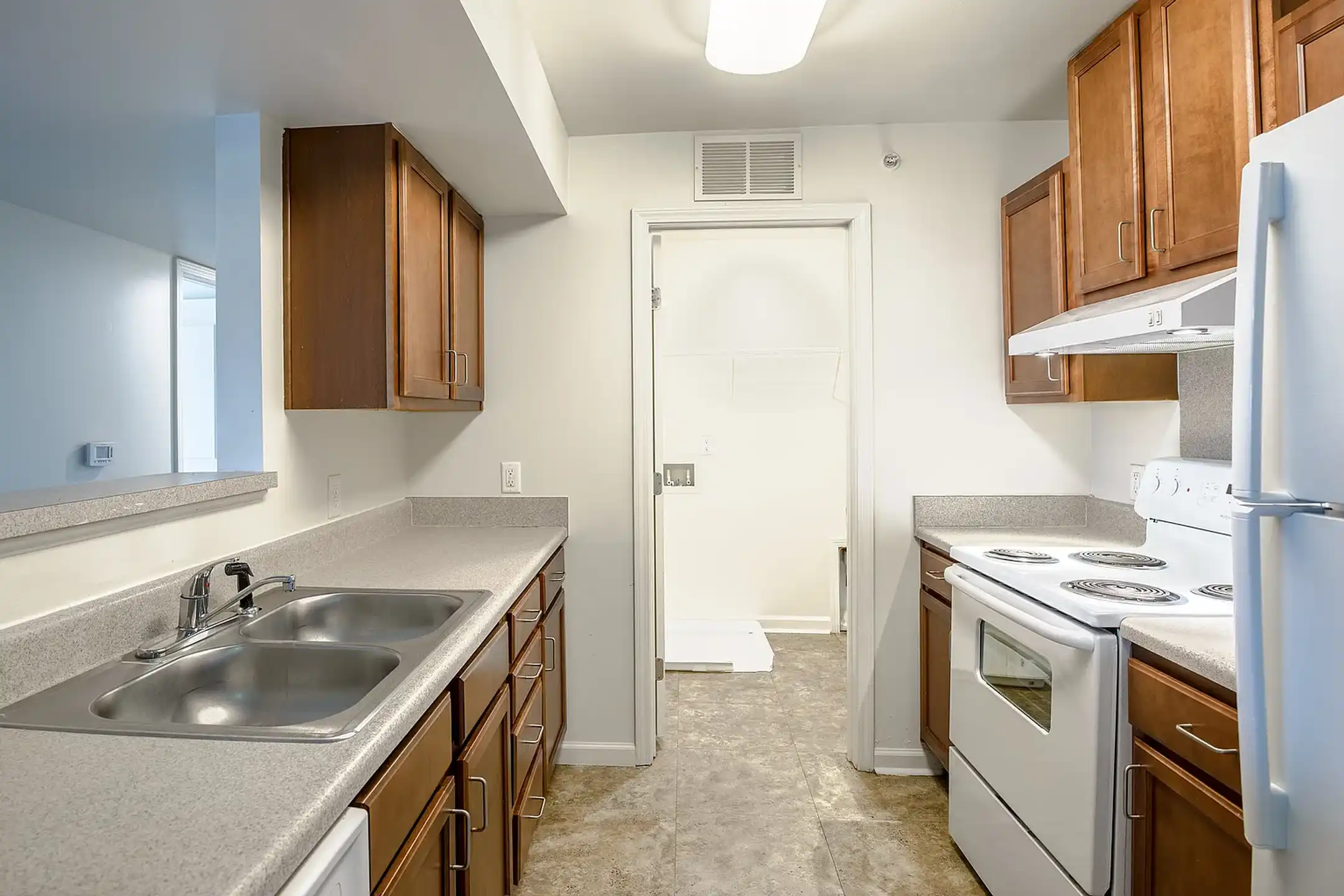 Timberland Park - Charlottesville, VA 22903 | ApartmentGuide.com