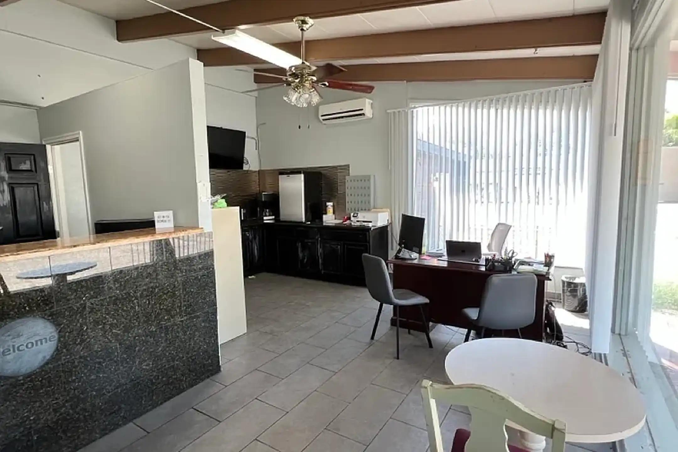 Farmington Flats - Farmington, NM 87401 | ApartmentGuide.com