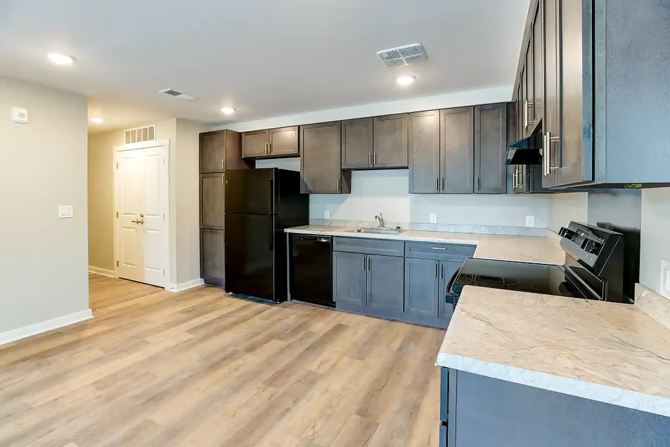 Thatcher Flats - Cincinnati, OH 45206 | ApartmentGuide.com