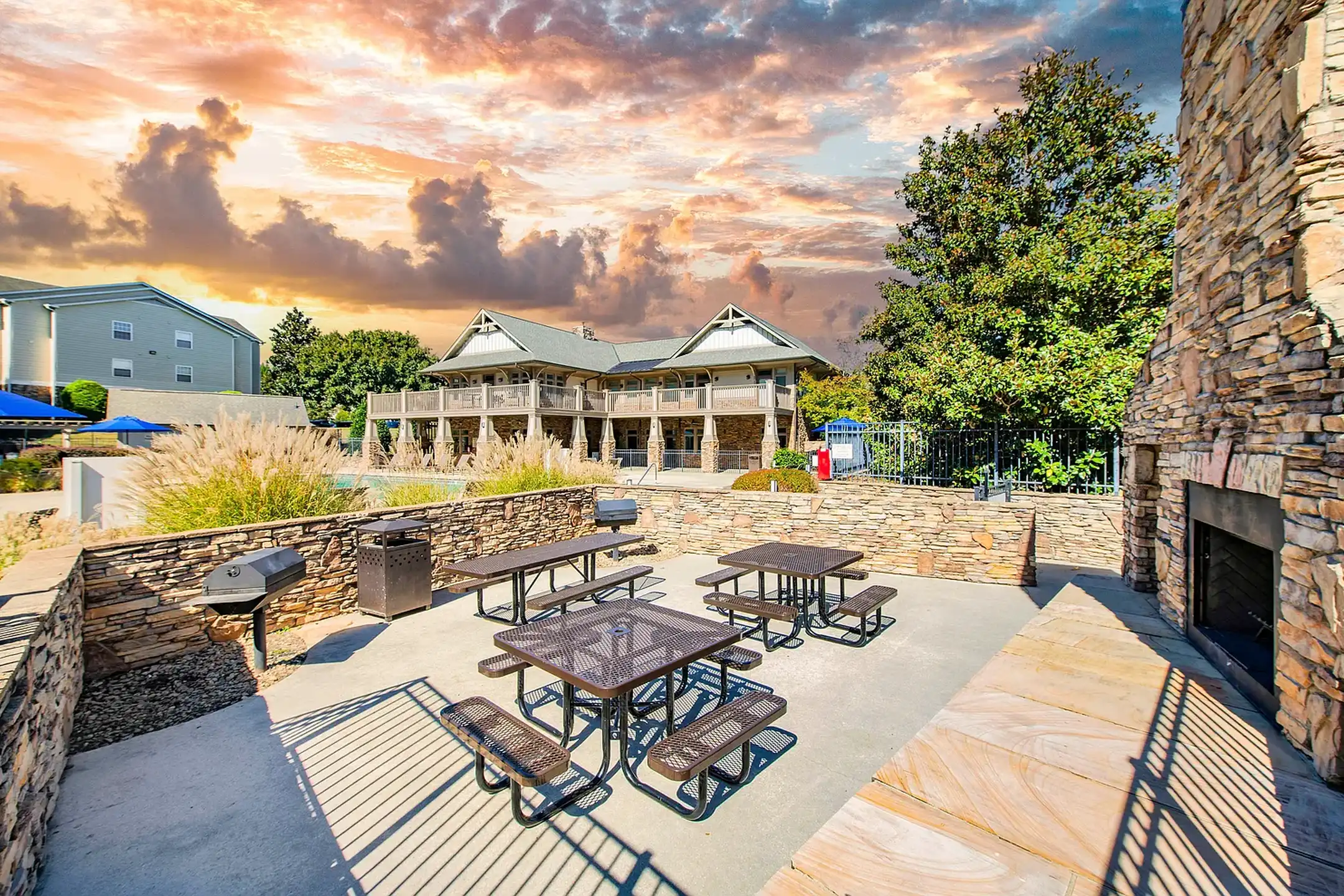 MAA Trinity - Raleigh, NC 27607 | ApartmentGuide.com