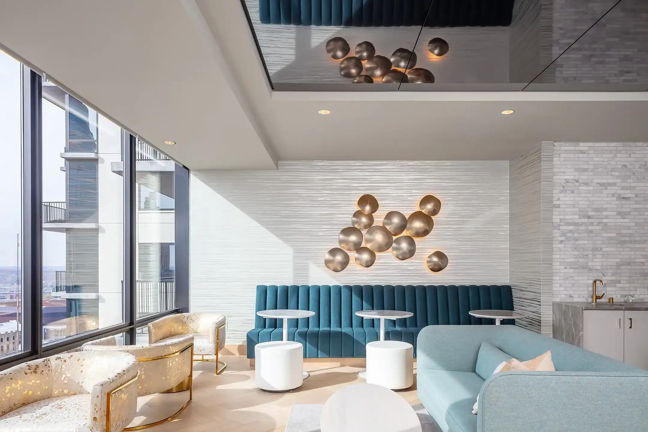 365 Nicollet - Minneapolis, MN 55401 | ApartmentGuide.com