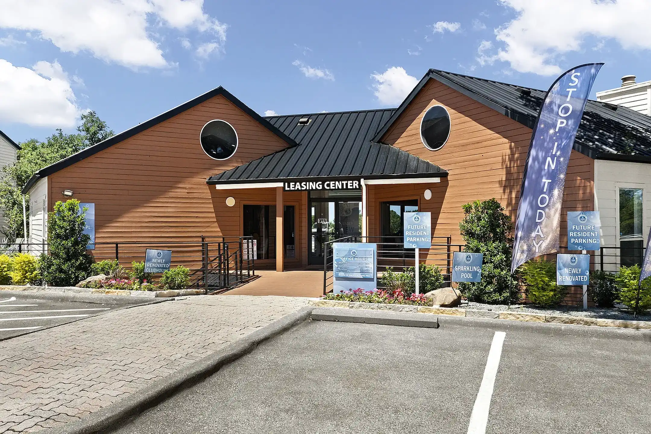 The Carmin - Arlington, TX 76006 | ApartmentGuide.com