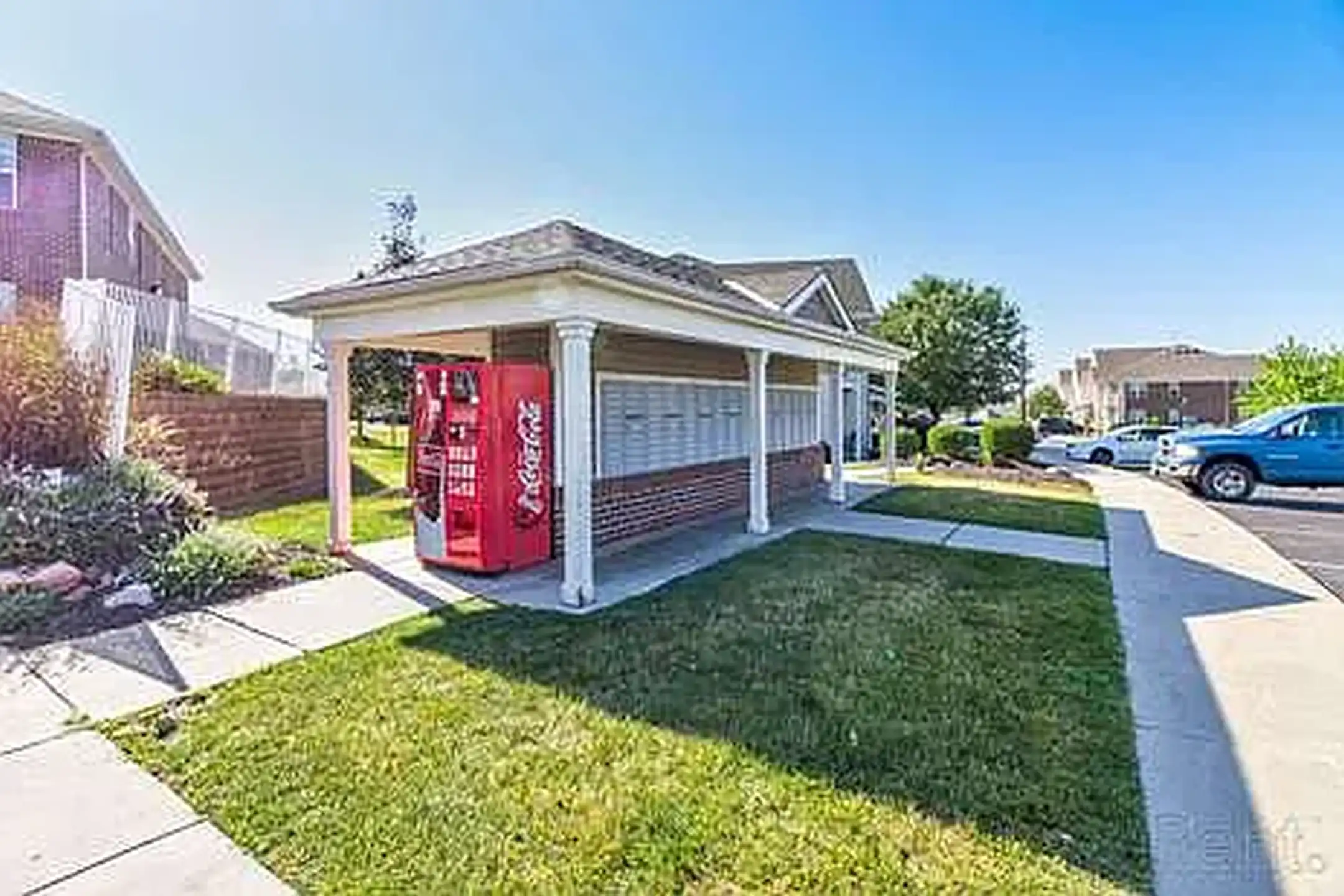 Irvington Heights - Omaha, NE 68122 | ApartmentGuide.com
