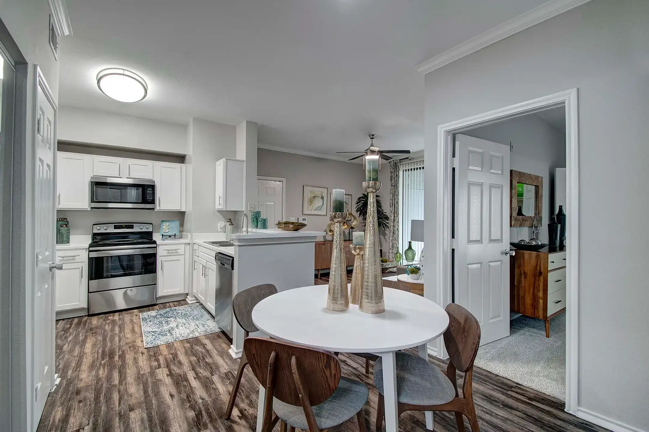 Rockbrook Creek - Lewisville, TX 75067 | ApartmentGuide.com
