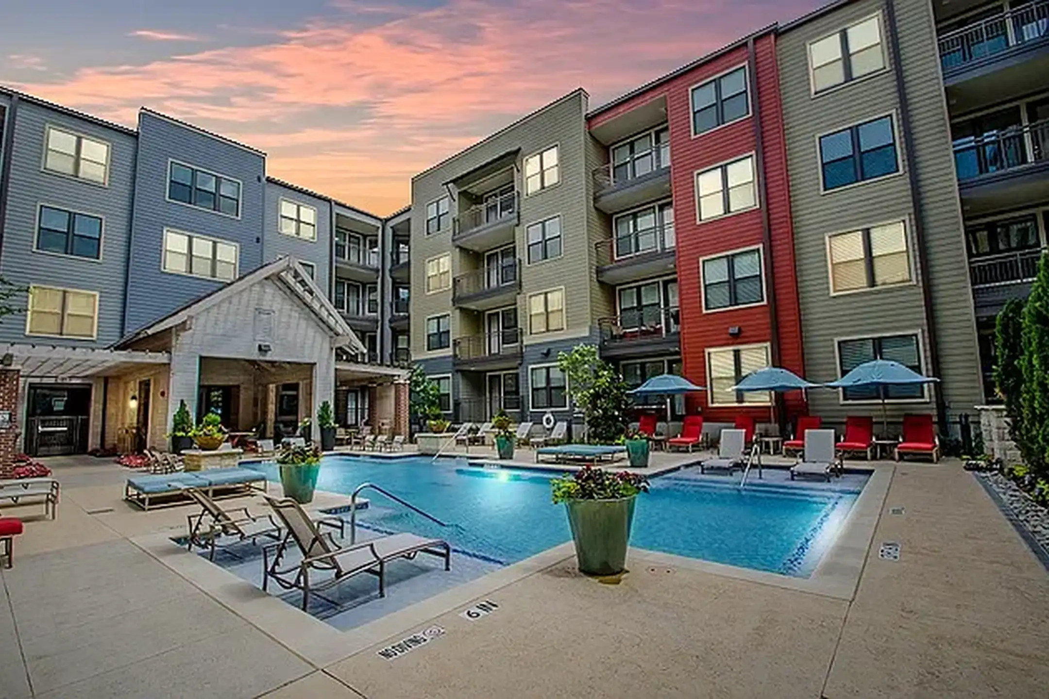 Junction 15 - Plano, TX 75074 | ApartmentGuide.com