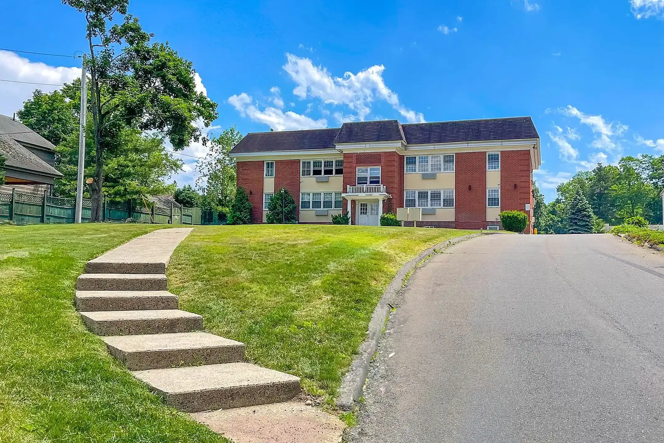 58 Fountain - New Haven, CT 06515 | ApartmentGuide.com