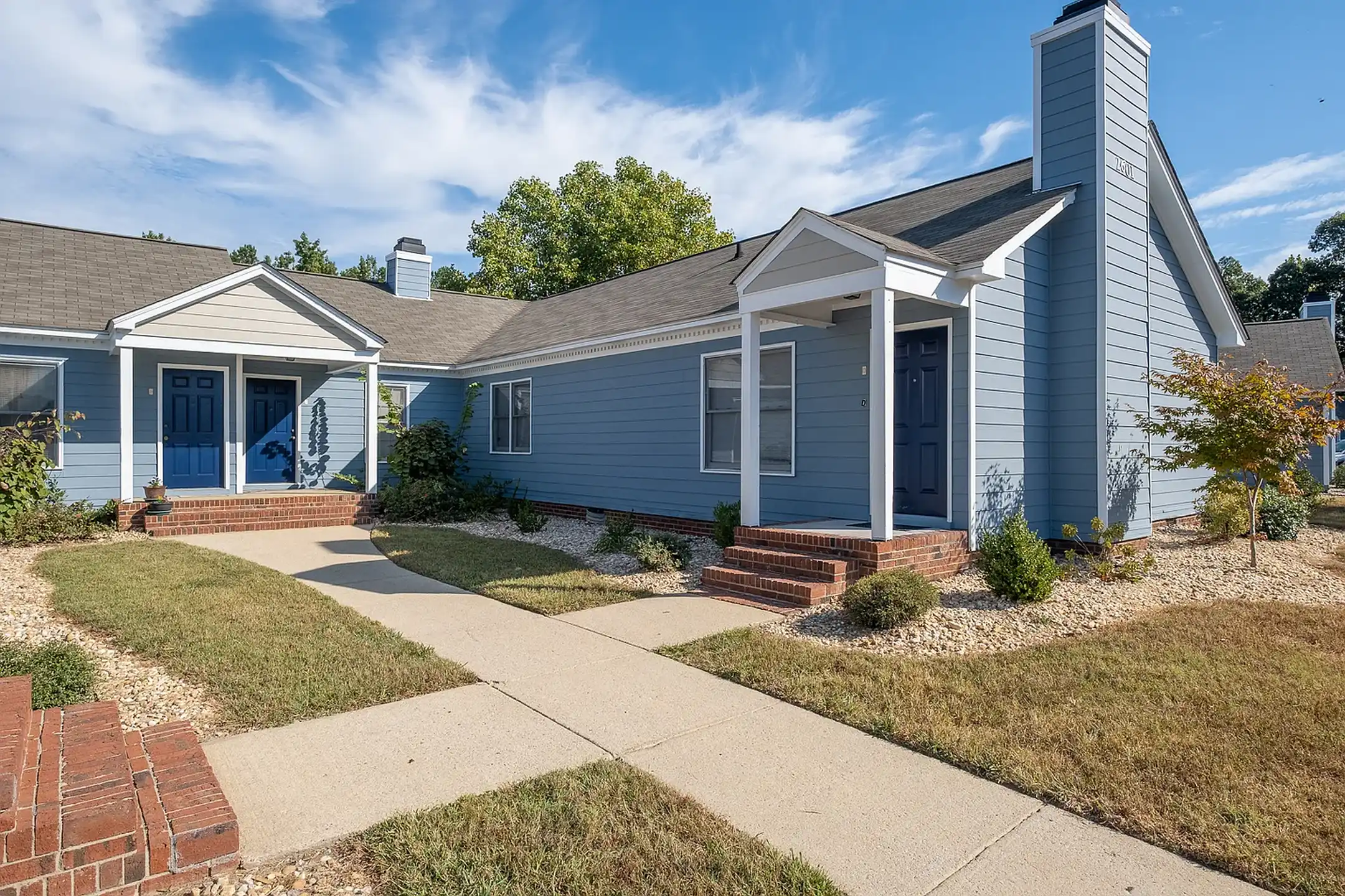 MILLBROOK POINTE APARTMENTS - Raleigh, NC 27604 | ApartmentGuide.com