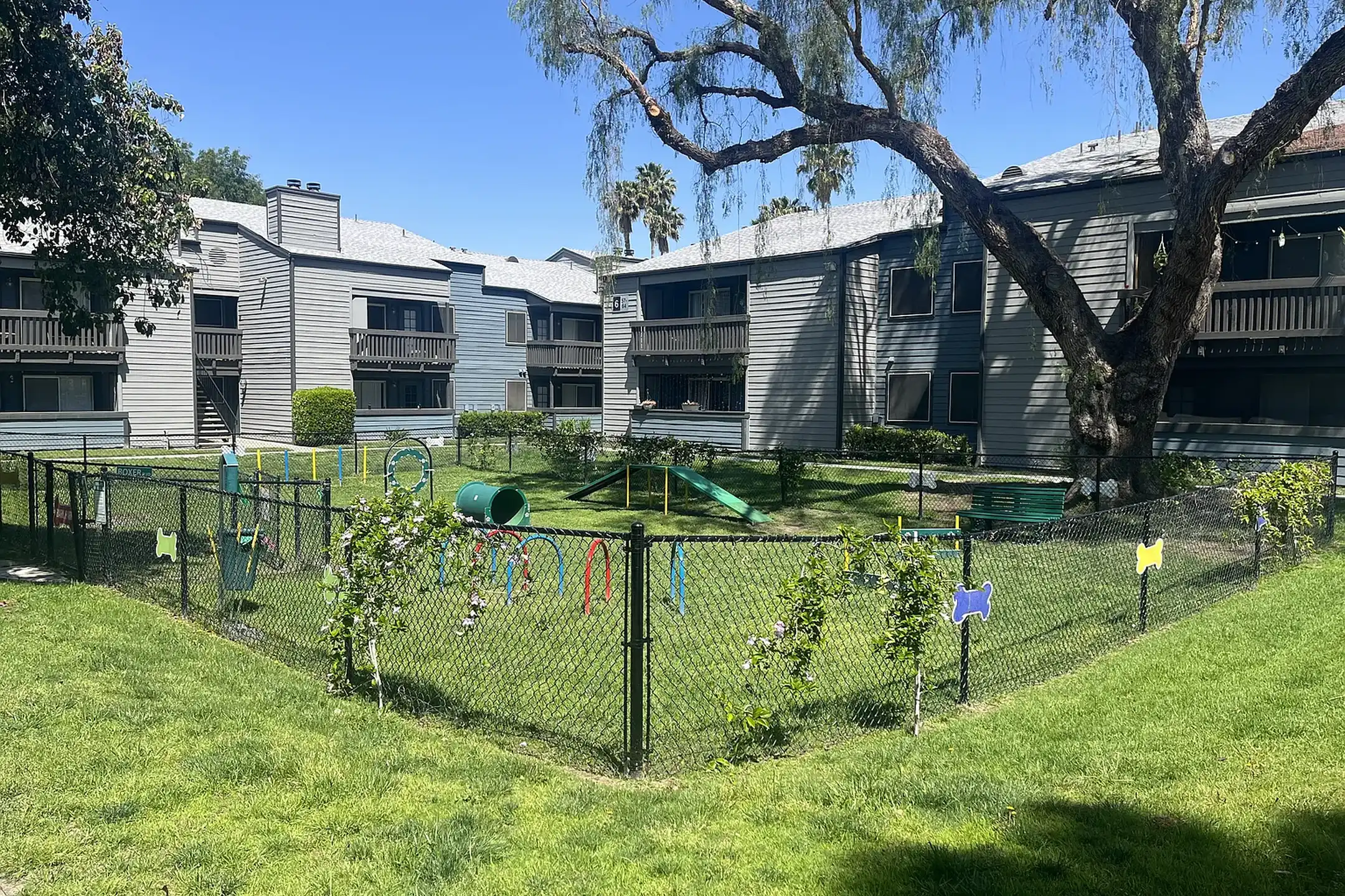 evRIA Diamond Valley - Hemet, CA 92543 | ApartmentGuide.com