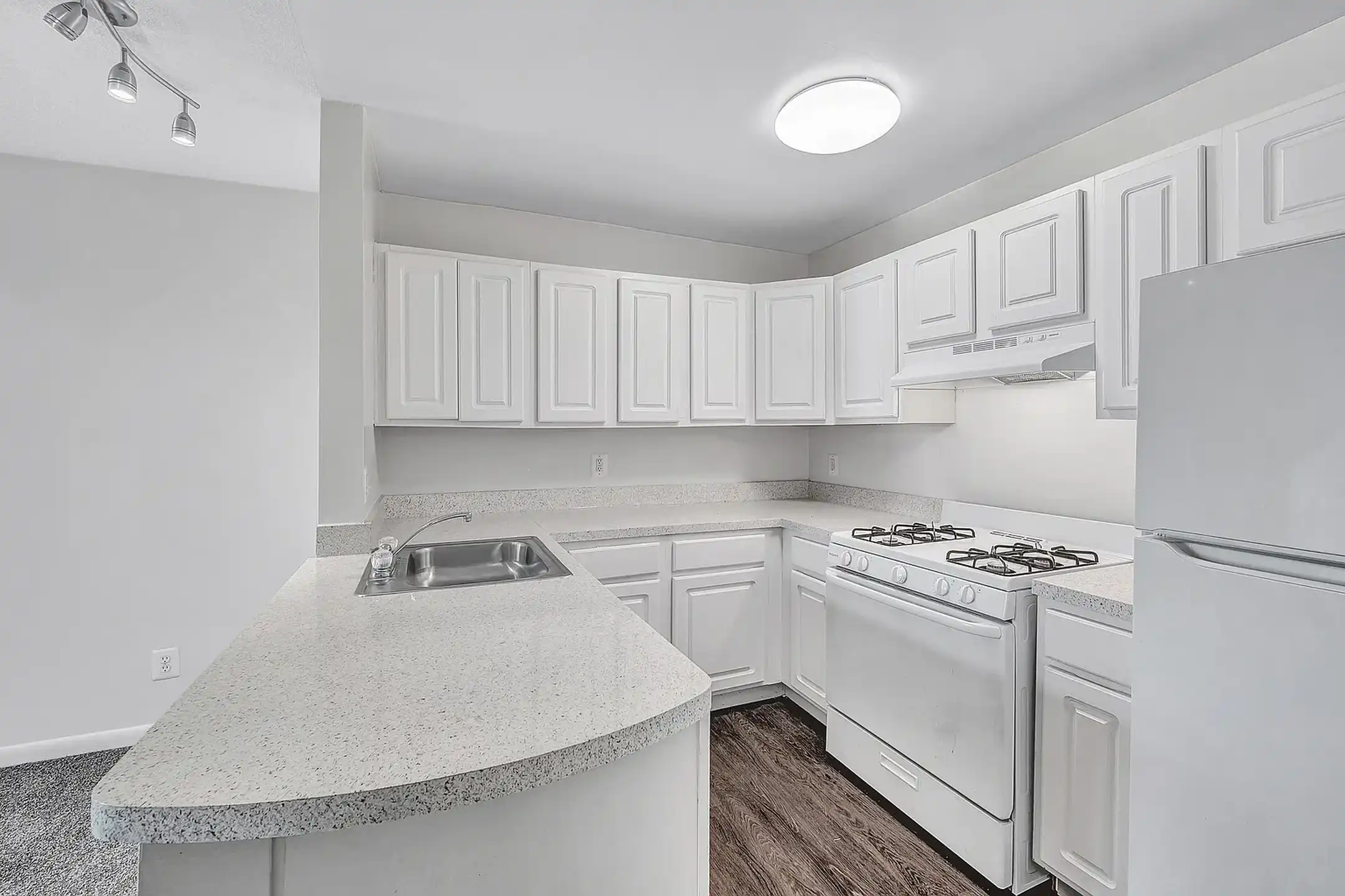 Glendale Plaza - Washington, DC 20019 | ApartmentGuide.com