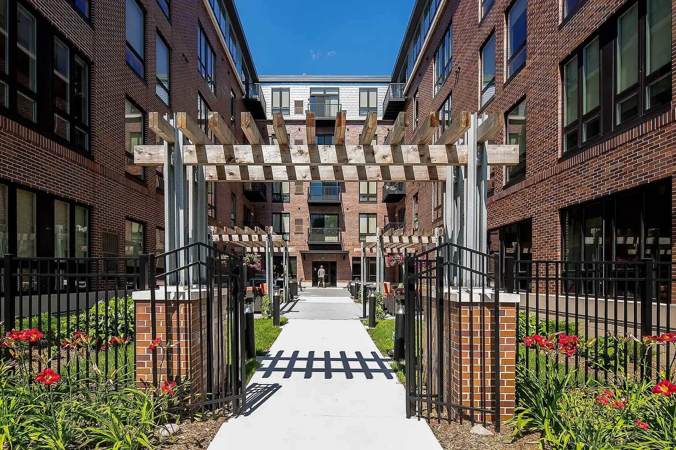 The Elysian - Minneapolis, MN 55414 | ApartmentGuide.com