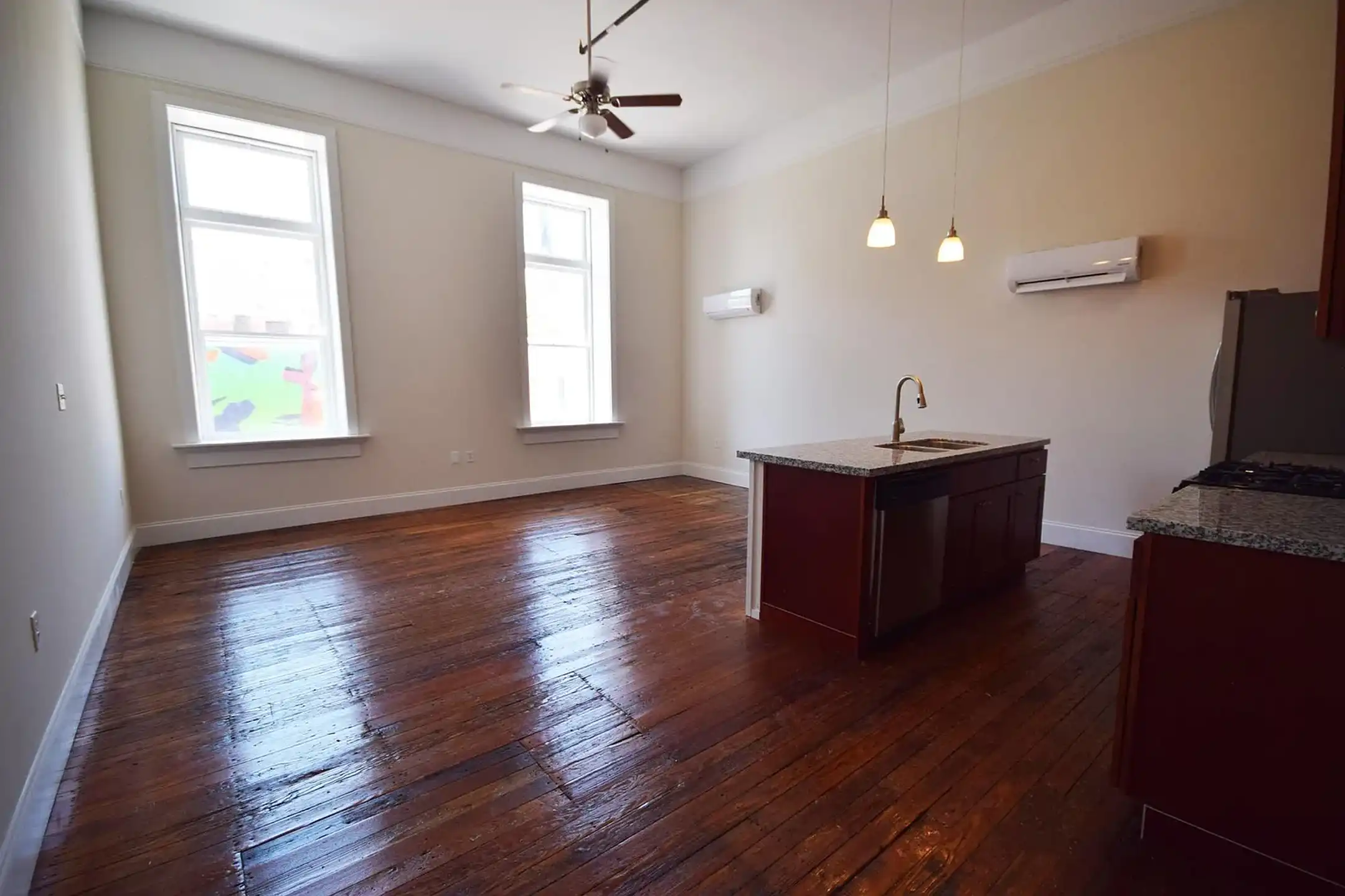 Main Street Lofts - Little Rock, AR 72201 | ApartmentGuide.com