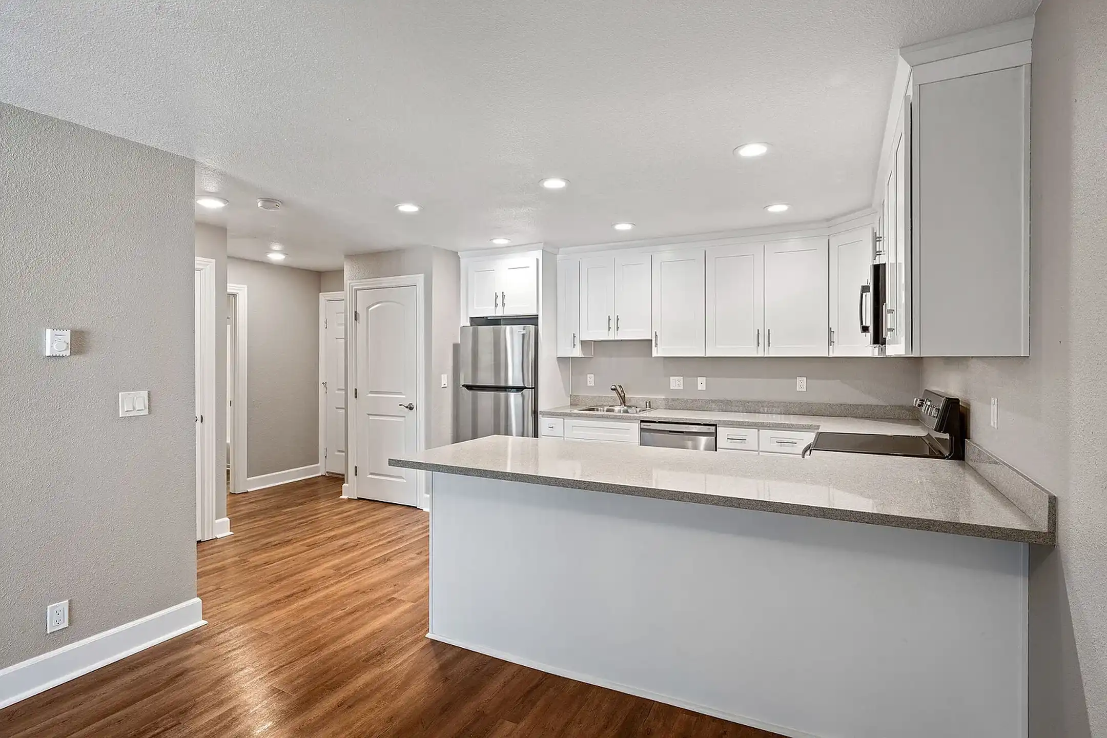 Vista Creek Apartments - Castro Valley, CA 94546 | ApartmentGuide.com