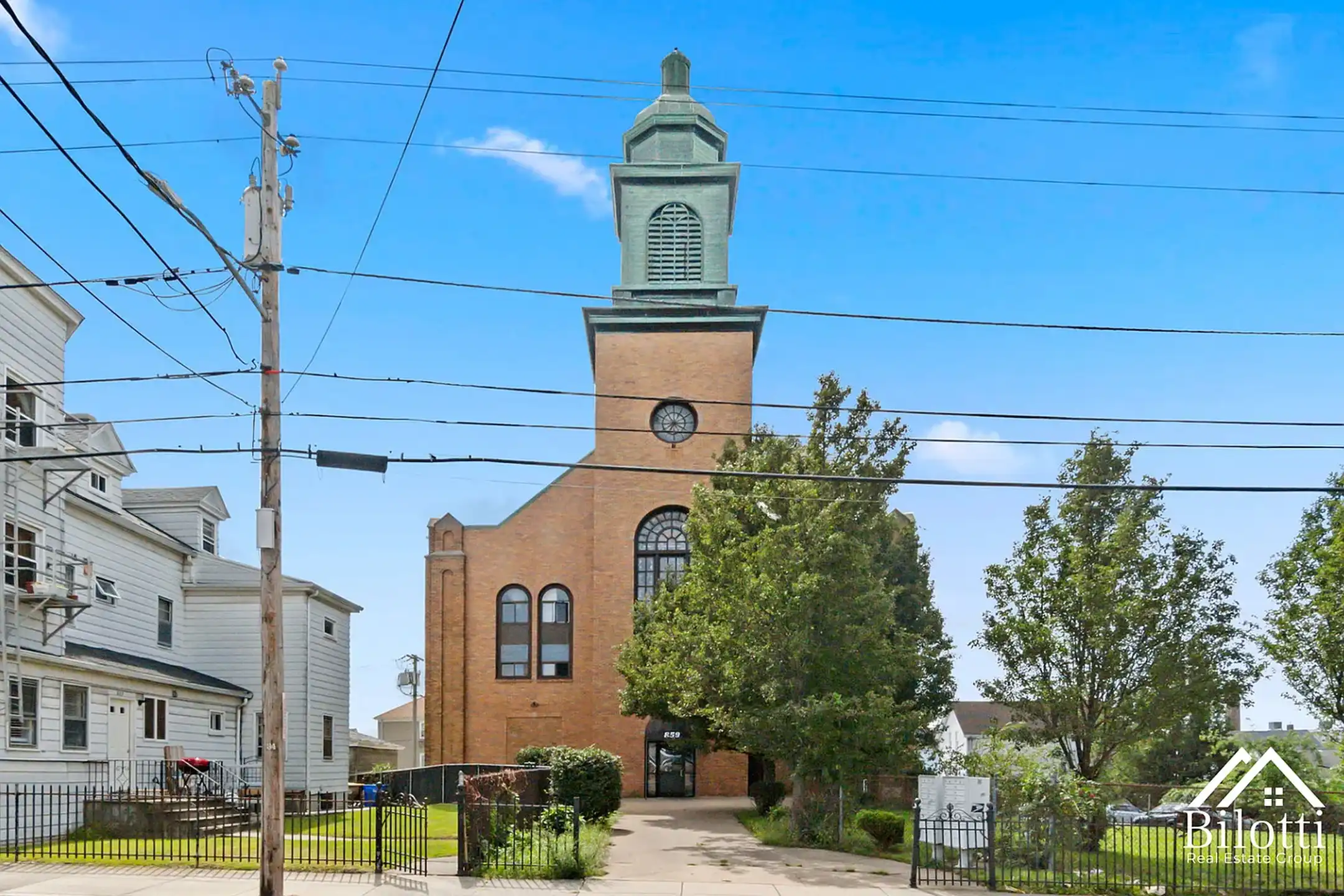 859 Pine Street - Fall River, MA 02720 | ApartmentGuide.com