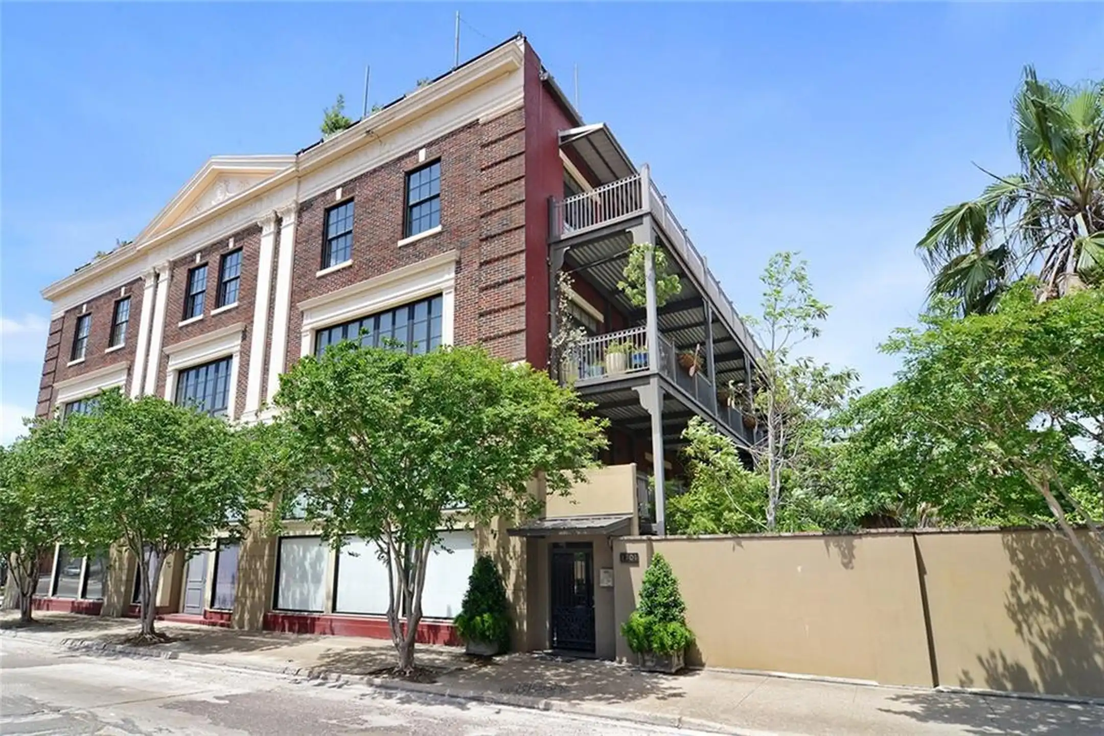 1301 N Rampart St unit 207 - New Orleans, LA 70116 | ApartmentGuide.com