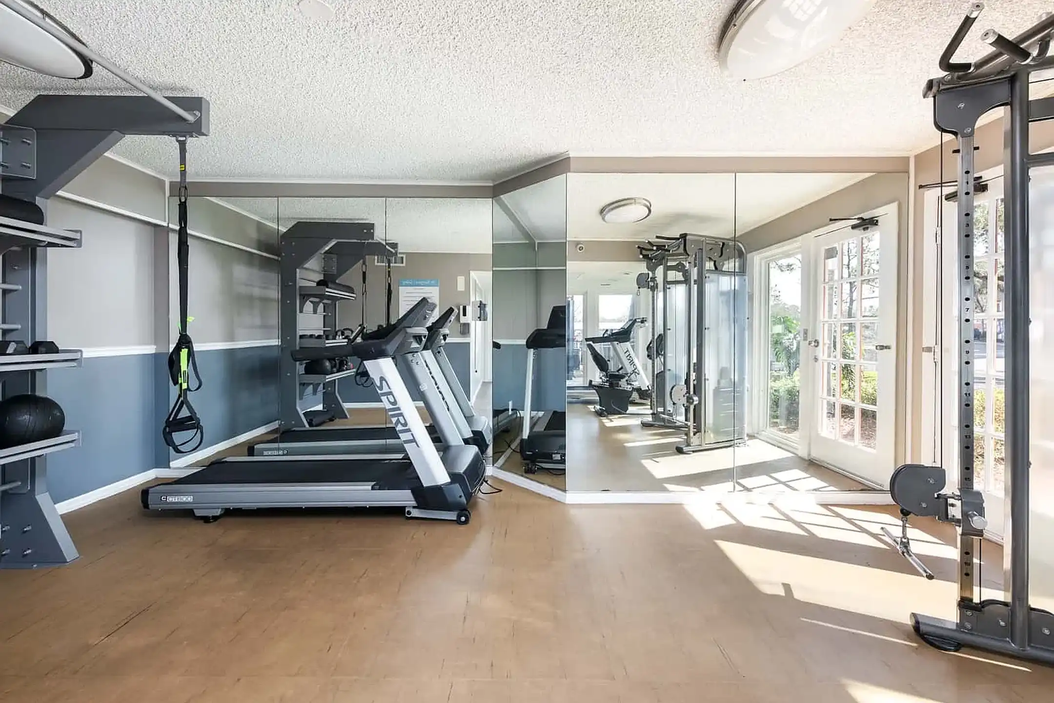 Deerpath on the Lake - Tampa, FL 33612 | ApartmentGuide.com