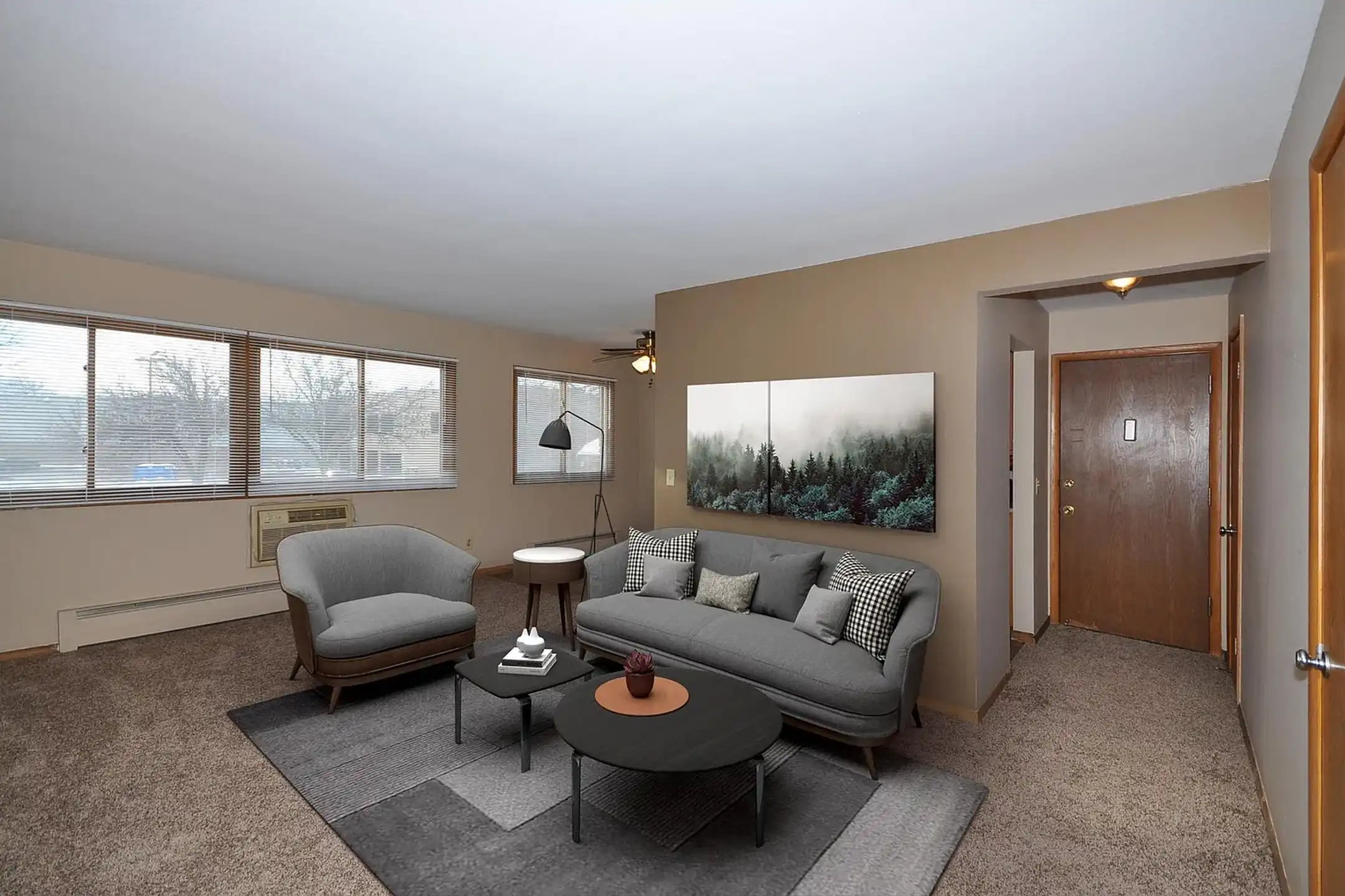 Hub Apartments - Minneapolis, MN 55423 | ApartmentGuide.com