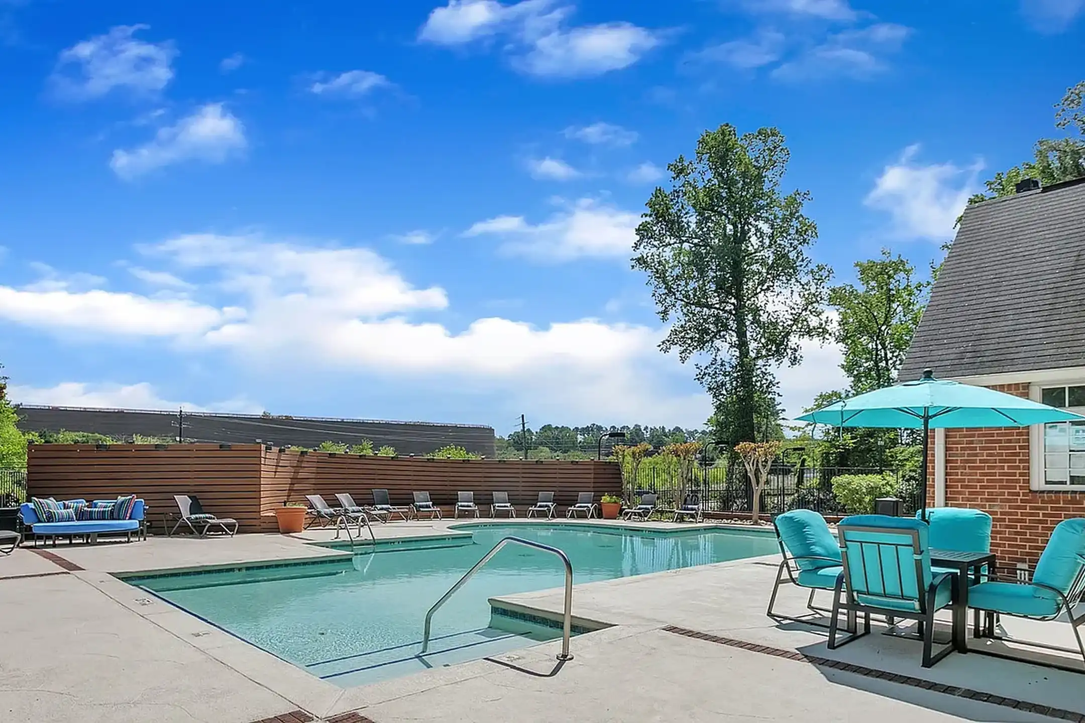 The Clarion Apartments - Decatur, GA 30030 | ApartmentGuide.com