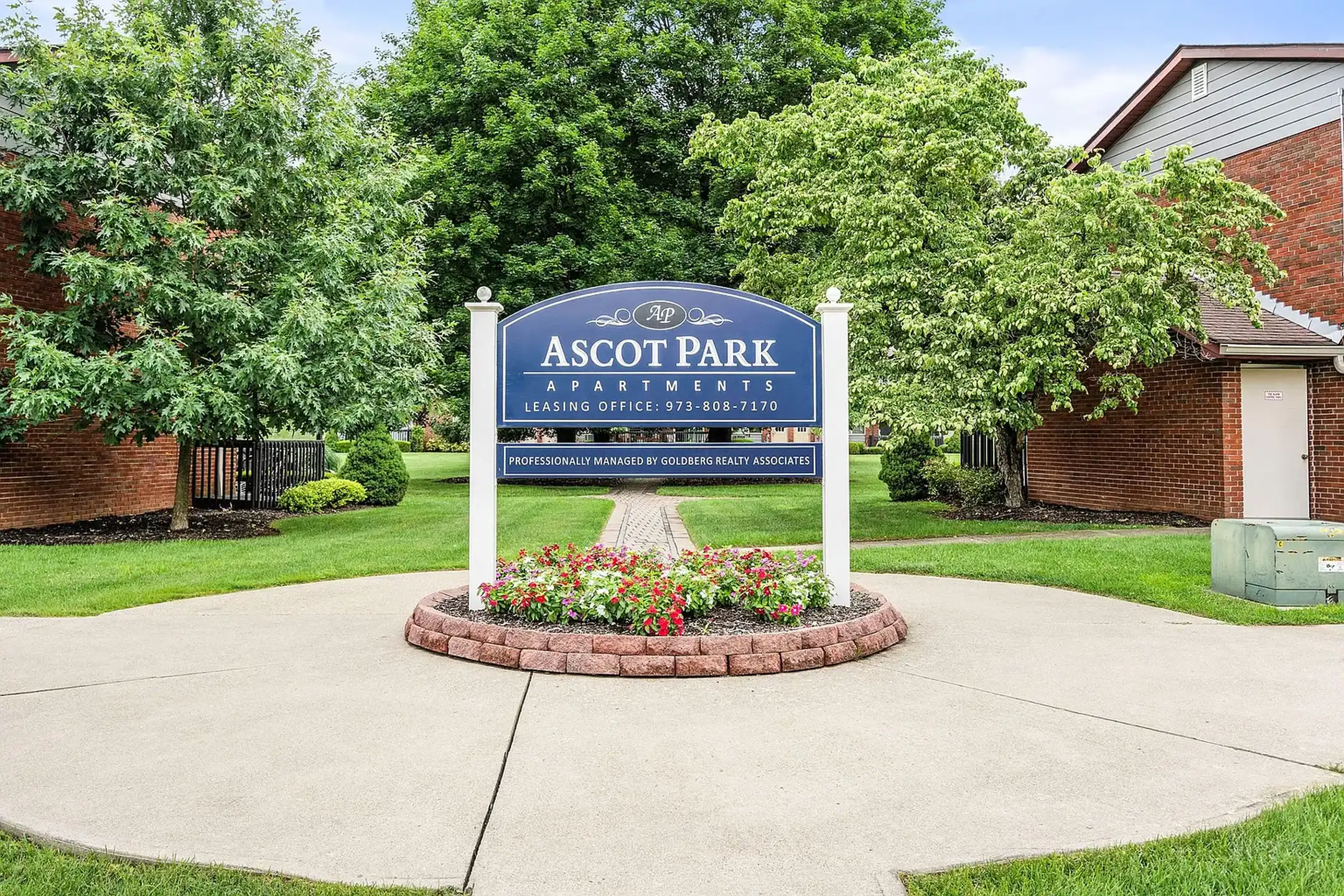 Ascot Park Apartments - Lafayette, NJ 07848 | ApartmentGuide.com