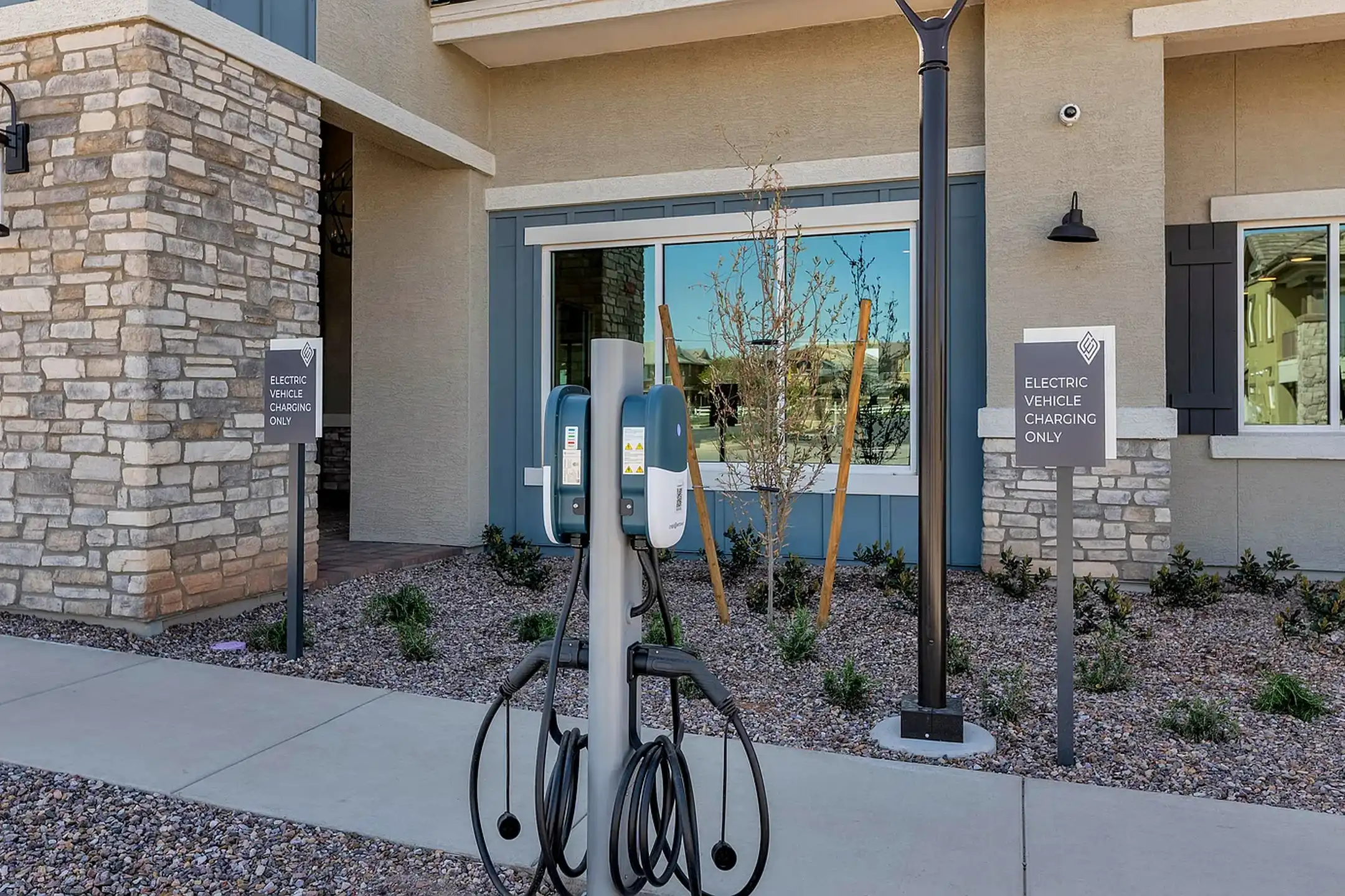 Everly at Morrison Ranch Luxury Apartments - Gilbert, AZ 85296 ...