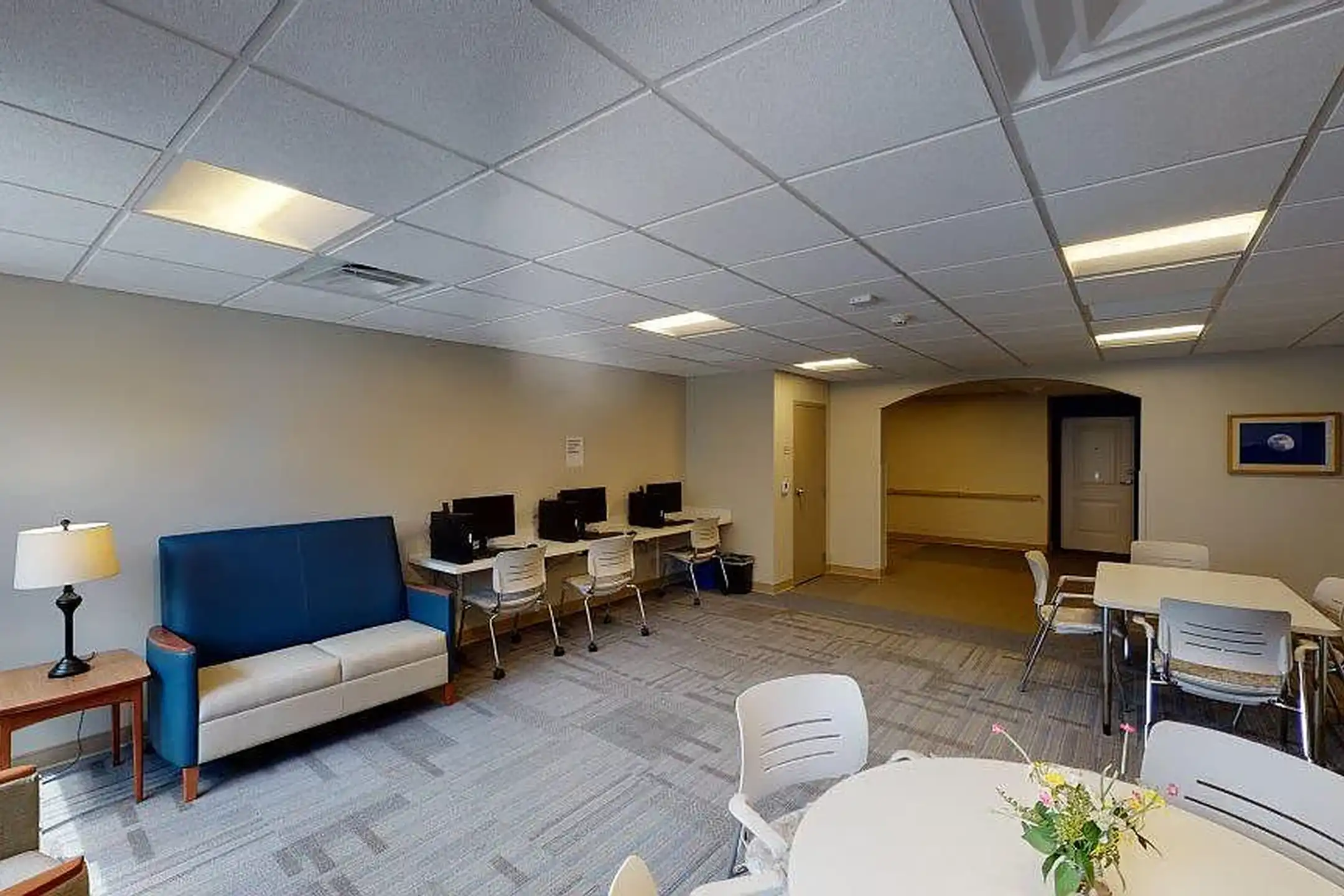 Meadow Reserve at Irondequoit - Rochester, NY 14609 | ApartmentGuide.com