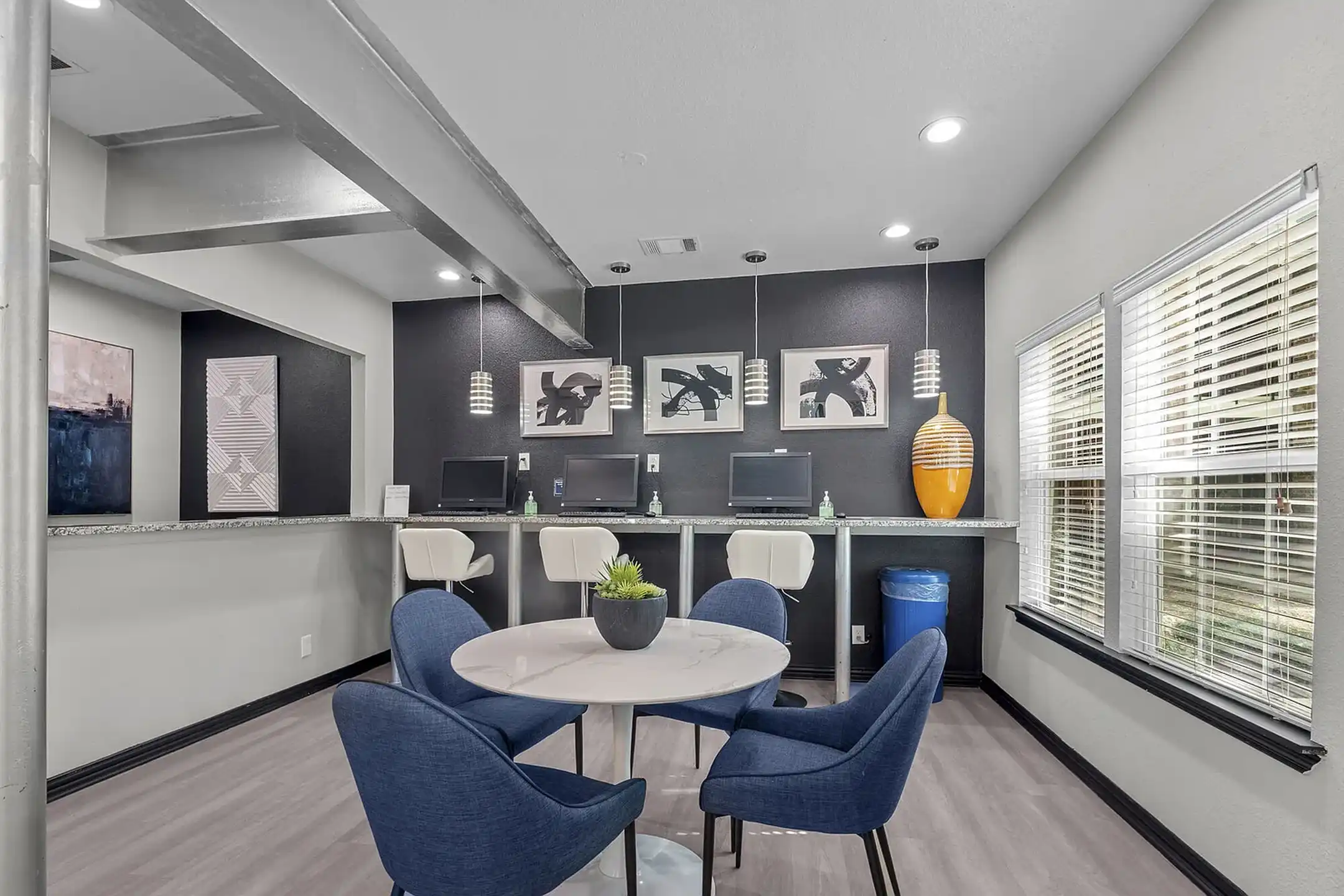 The Azul Apartments - Dallas, TX 75243 | ApartmentGuide.com