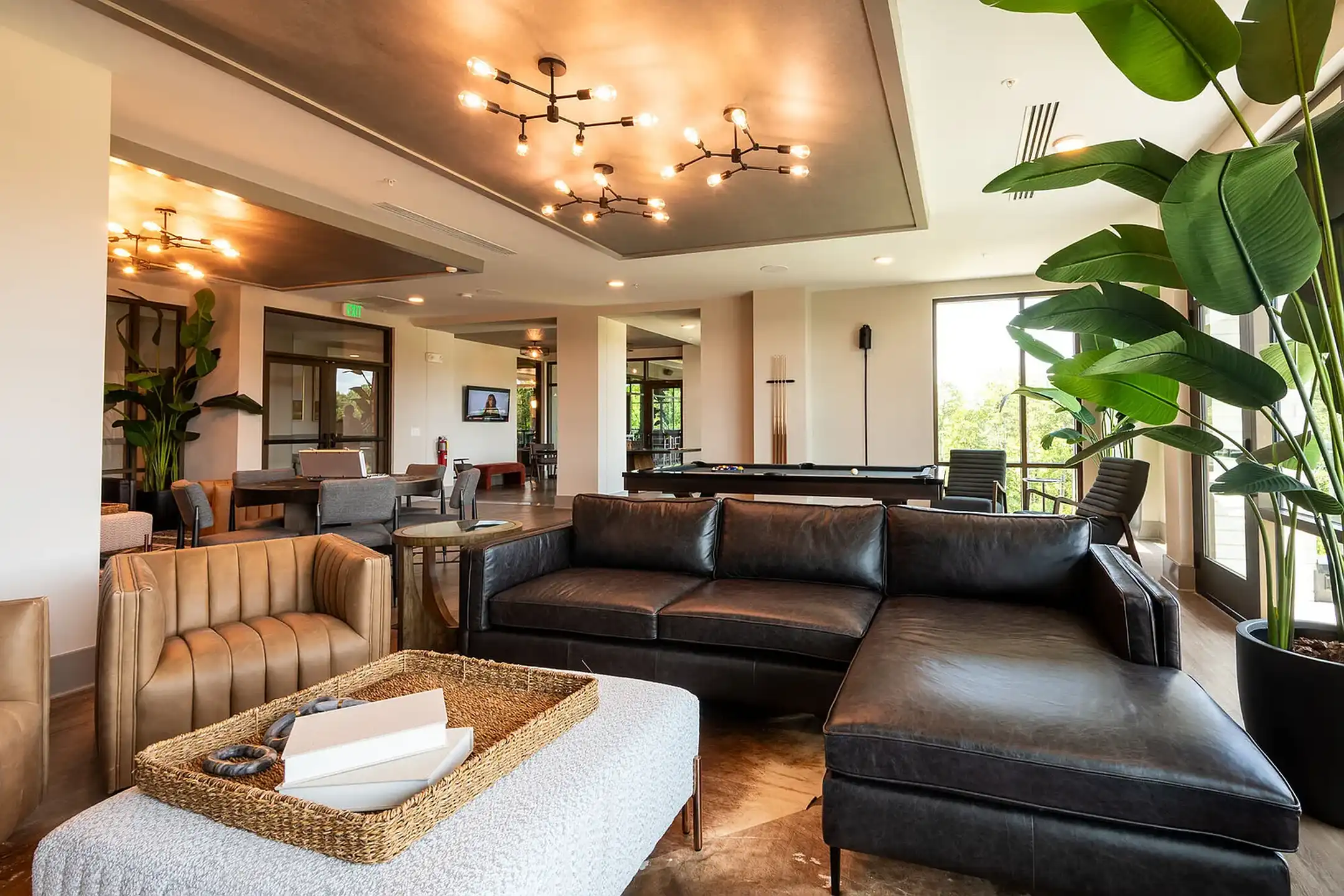 Carraway Village - Chapel Hill, NC 27516 | ApartmentGuide.com