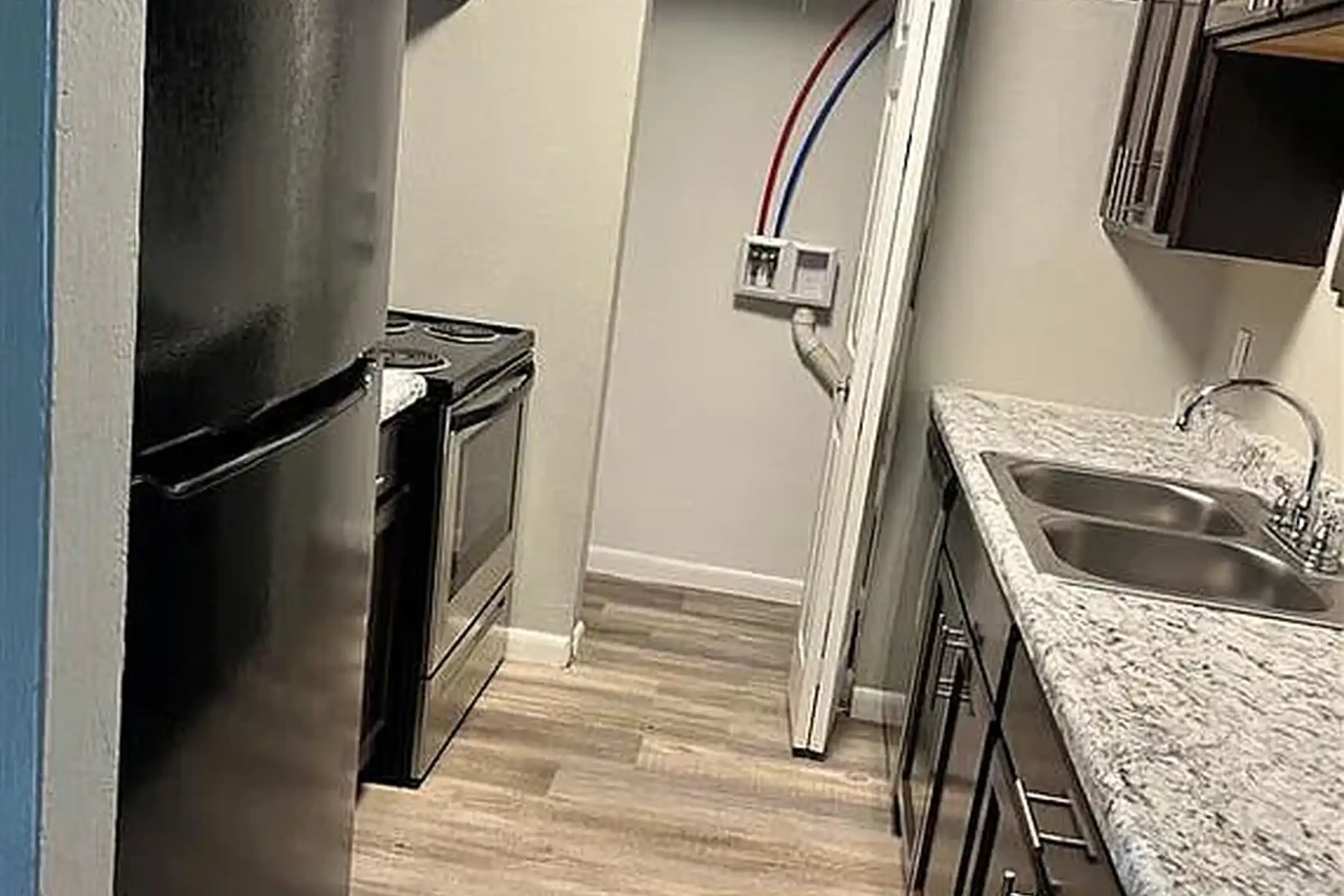 Beacon Point Apartments - Toledo, OH 43614 | ApartmentGuide.com