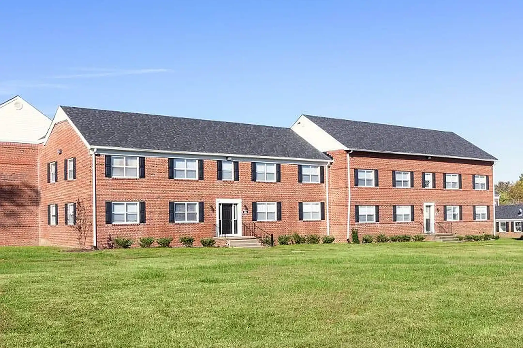 Arbor Pointe Apartments - Norfolk, VA 23505 | ApartmentGuide.com